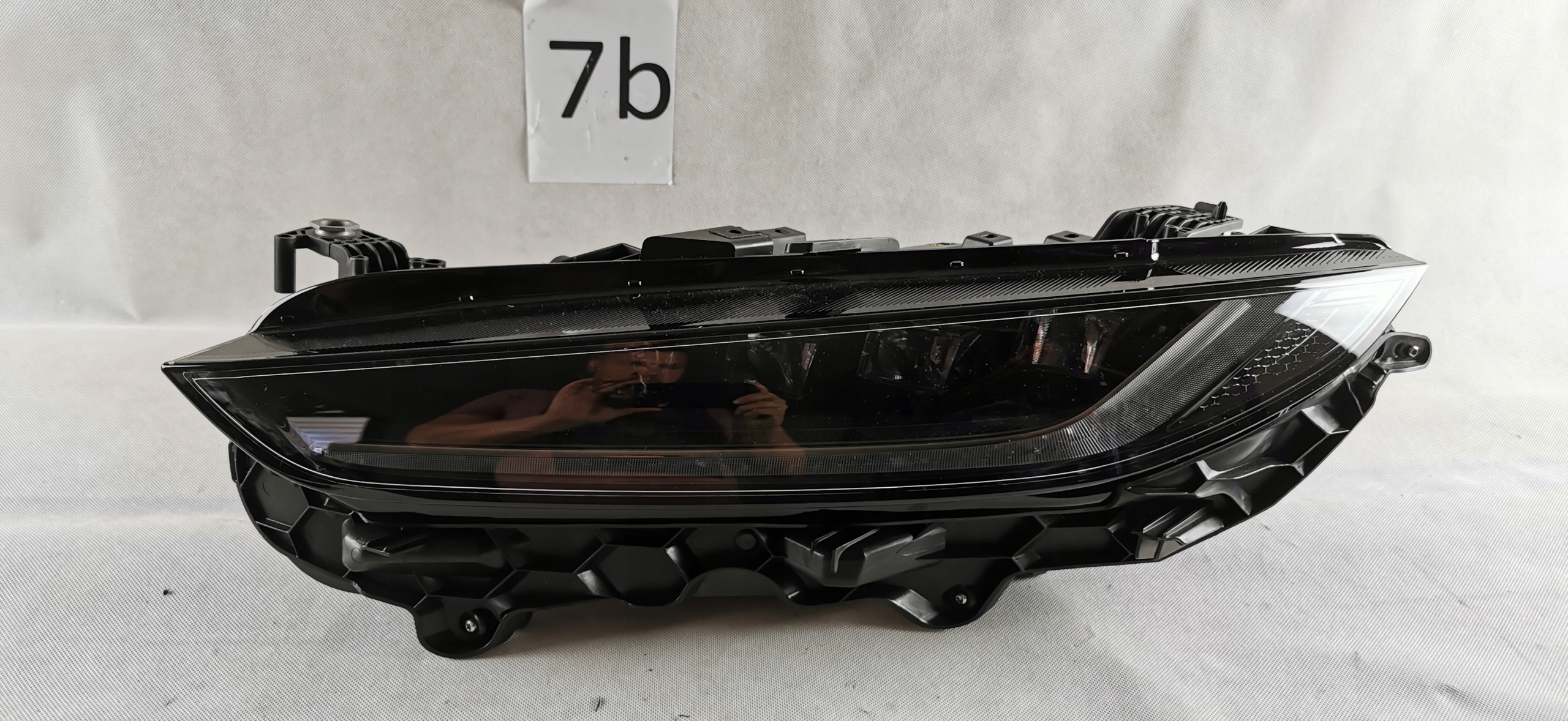 JAGUAR F TYPE X152 LIFT FULL LED LEWY REFLEKTOR za 4300.00PLN z WIJEWO ... JAGUAR F TYPE X152 LIFT FULL LED LEWY REFLEKTOR za 4300.00PLN z WIJEWO ...