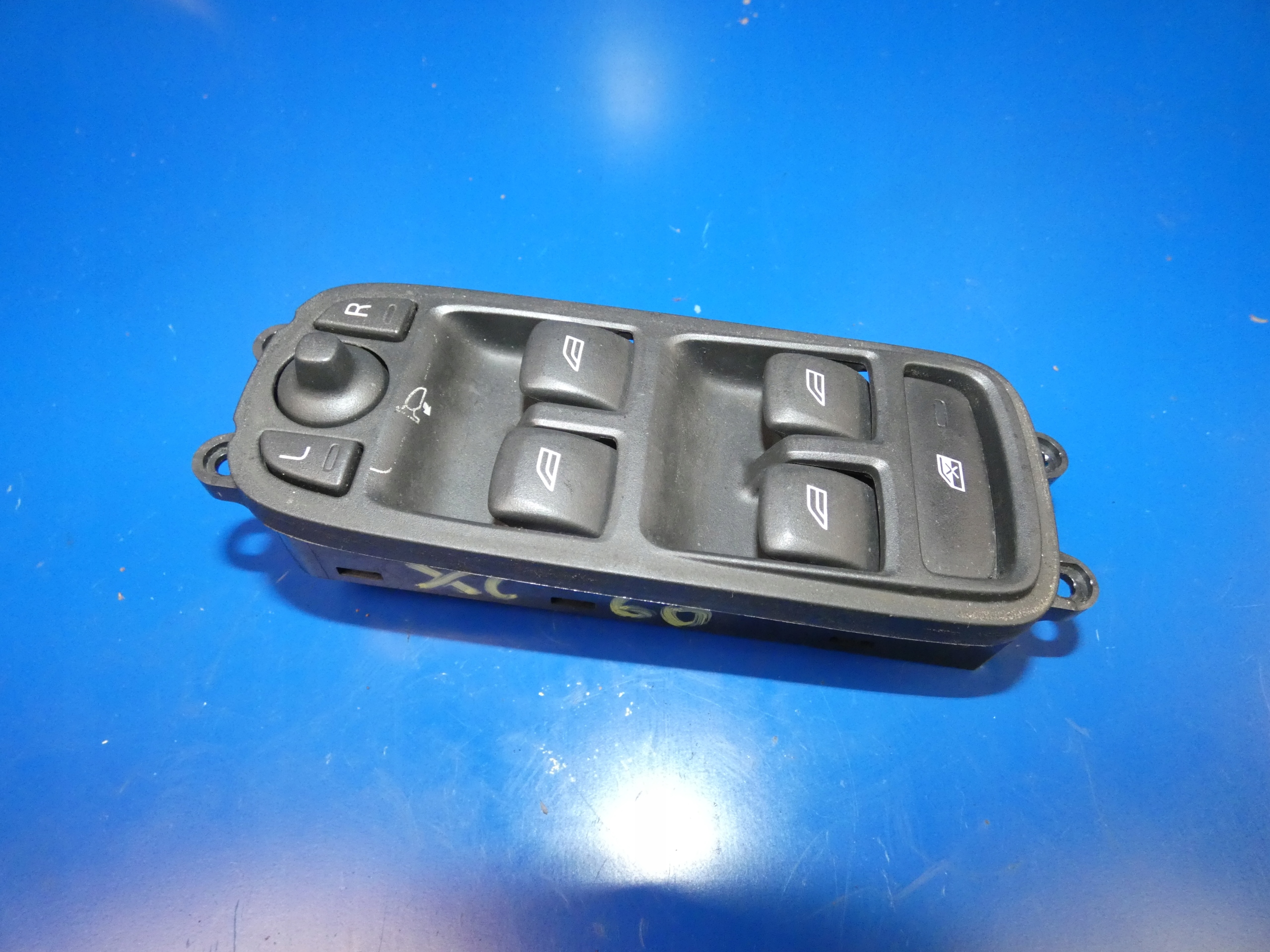 Przełącznik szyb Volvo OE 31334346 za 200.00PLN z KRZEPICE - Allegro ...