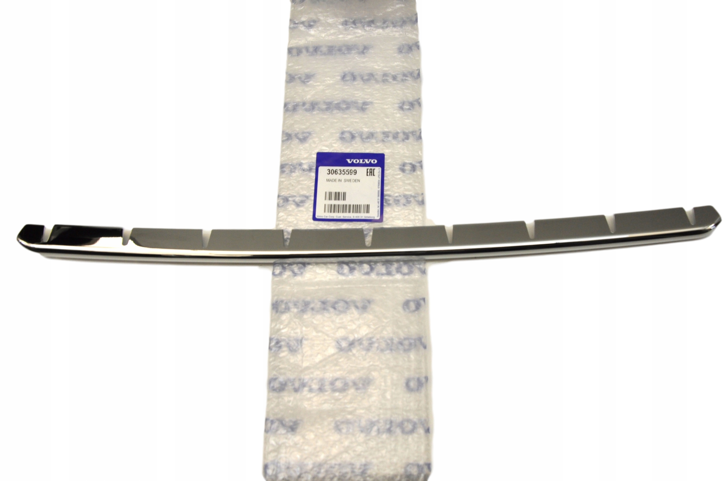 VOLVO XC90 listwa chrom w srodkowe kratke zderzaka za 759.99PLN z ...