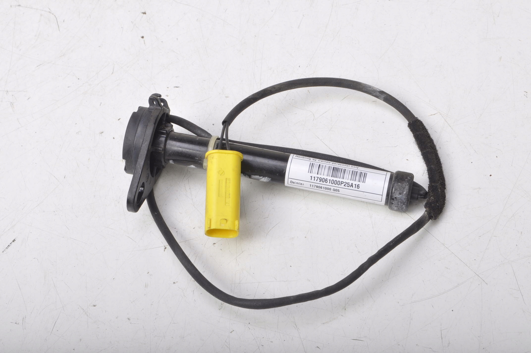 MERCEDES W117 NABÓJ PIROTECHNICZNY MASKI 1179061000 1179061000 za 249 ...