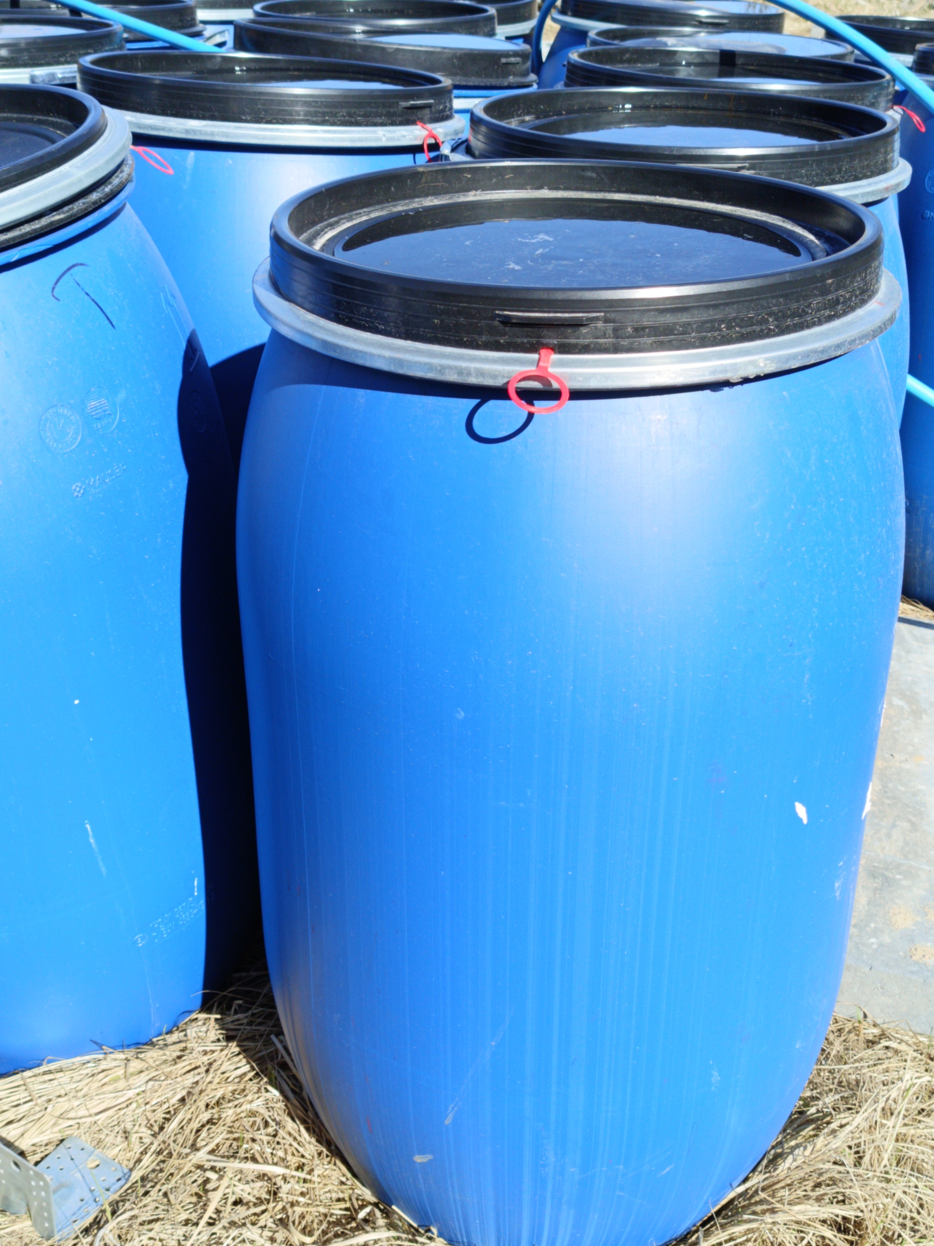 Beczka plastikowa 220L używana, zbiornik na deszczówkę (5906361511986 ...