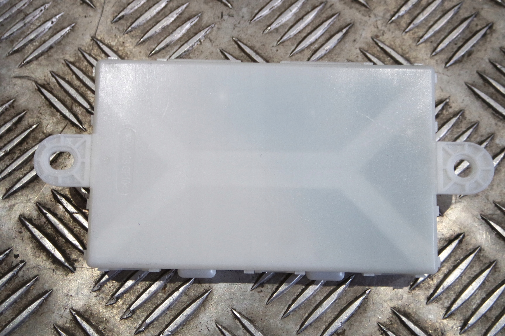 Moduł keyless Mercedes-Benz OE A2229009915 - porównaj ceny - Allegro.pl