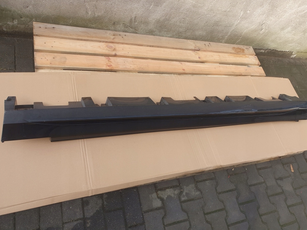 LISTWA PROGOWA PRAWA MERCEDES GLE W167 AMG1676902104 A1676902104 ...