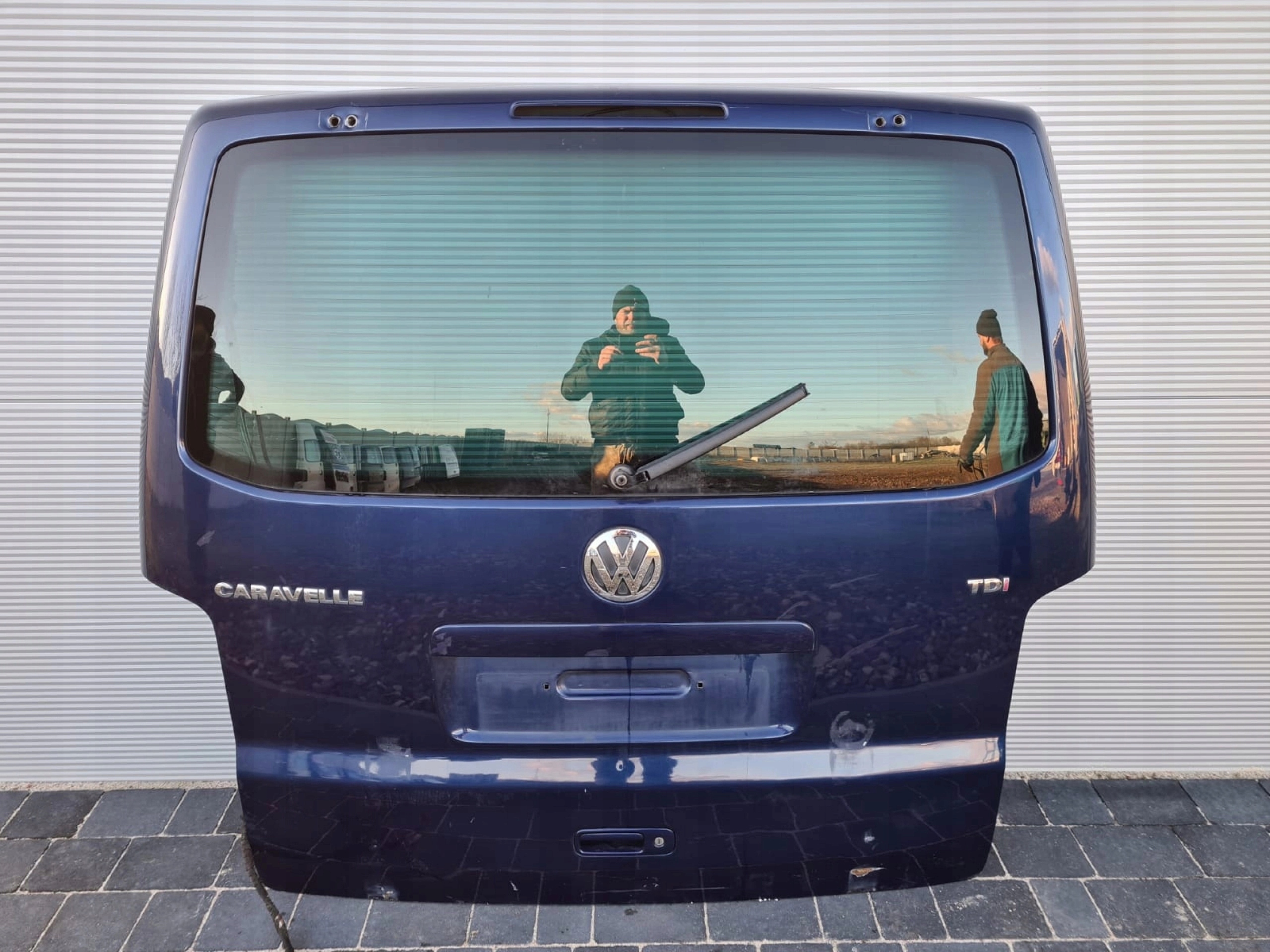 VW T5 klapa bagażnika tył niebieska LD5Q za 2200.00PLN z Drezdenko ...