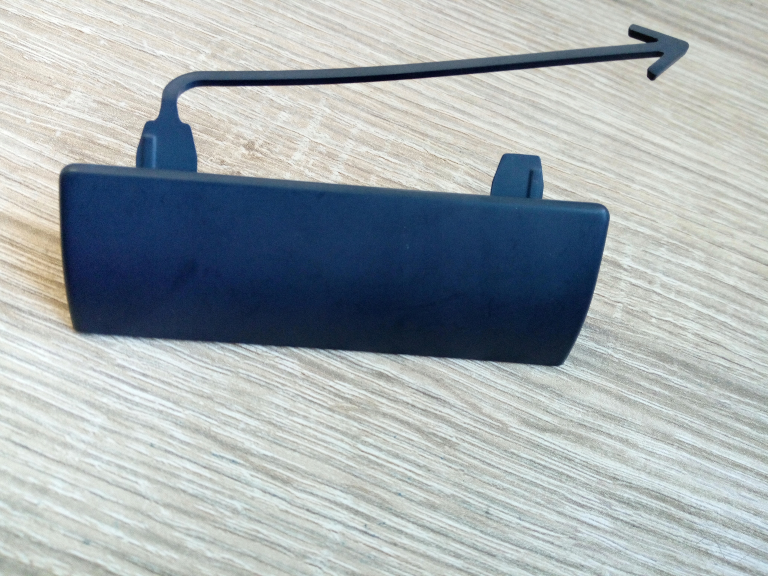 ZAŚLEPKA LISTWY PROGOWEJ MERCEDES W212 ORYG. * za 176.22PLN z ELBLAG ...