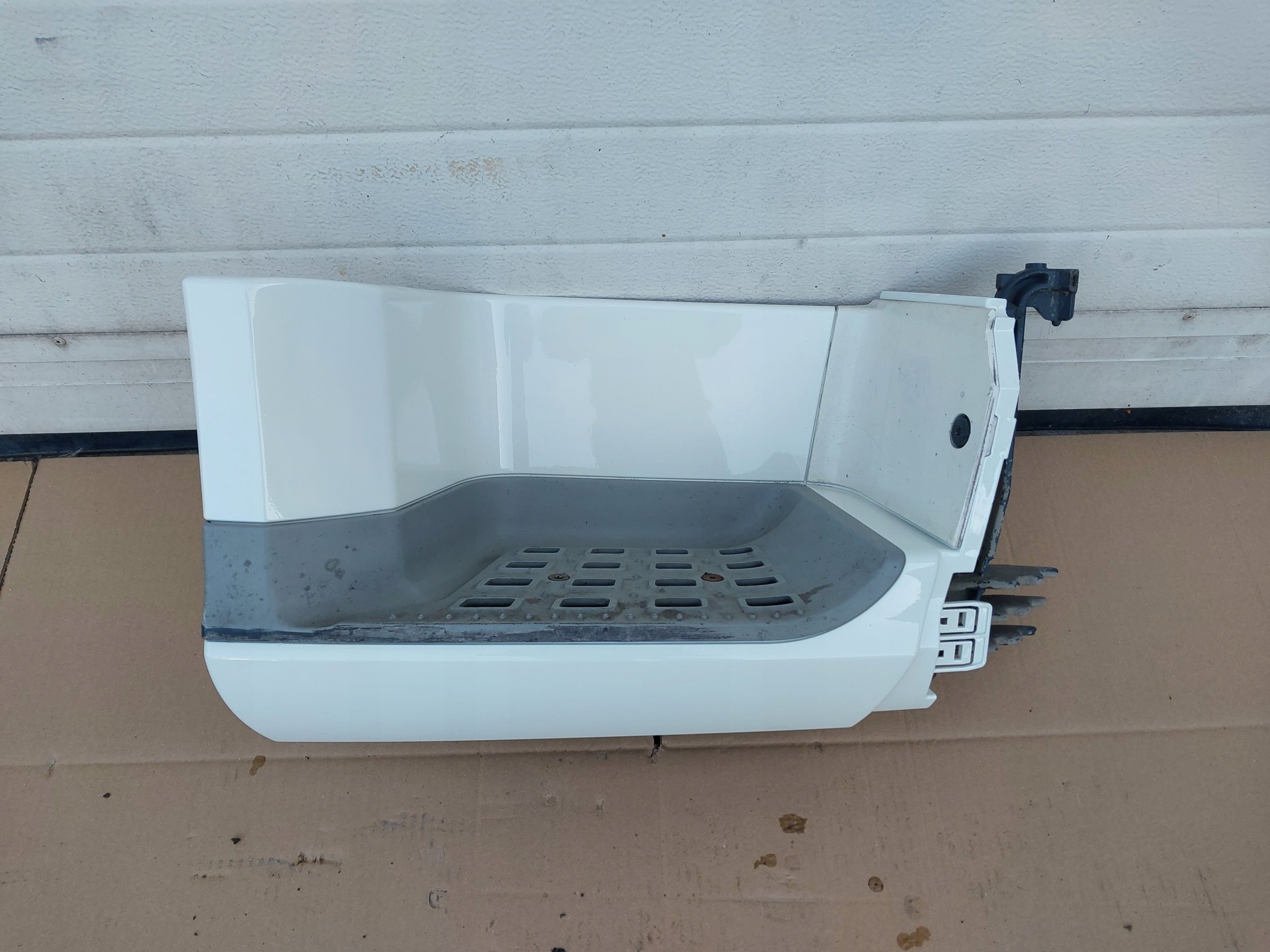 Stopień stopieniek dolny wnęka daf xf 106 za 738.00PLN z Kopanica ...