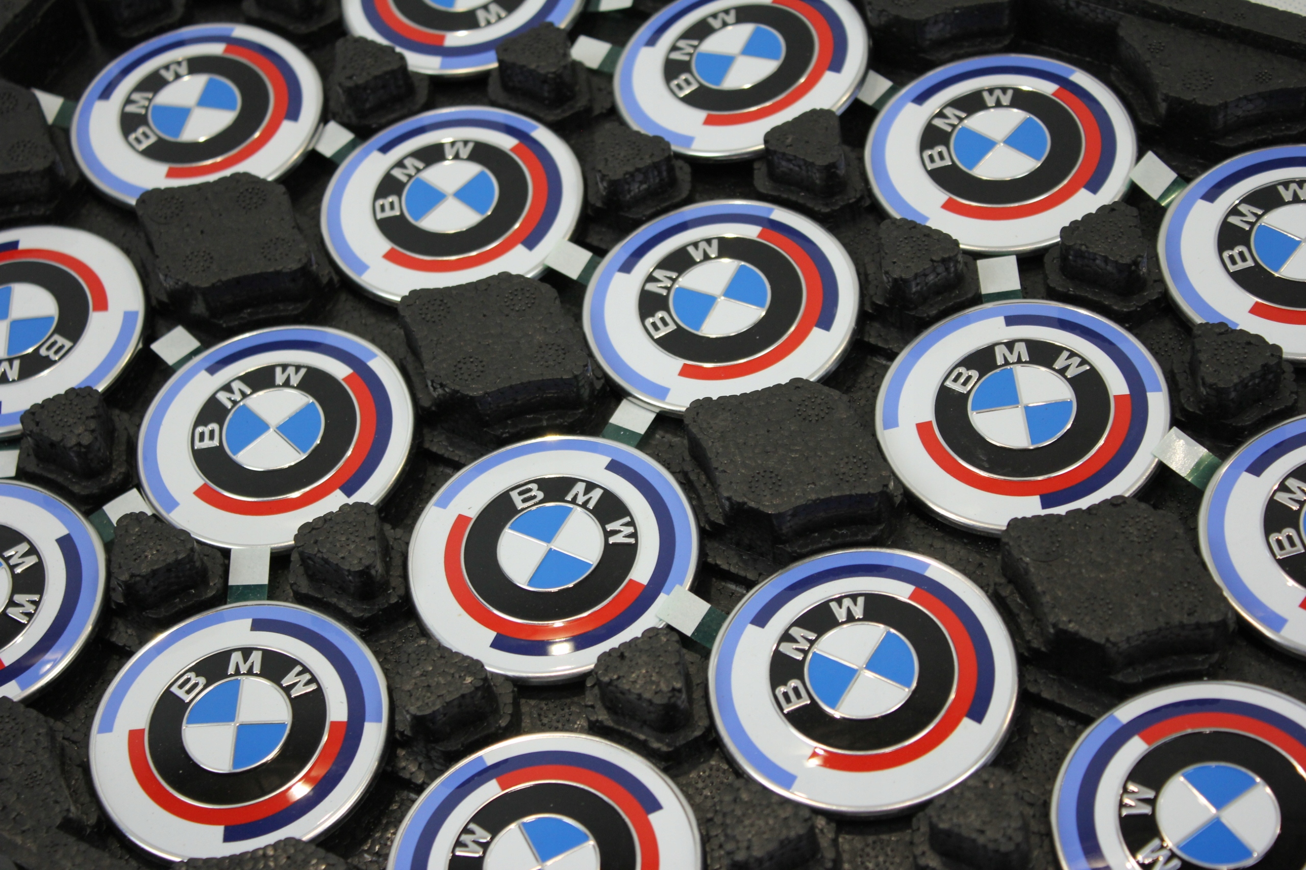 EMBLEMAT ZNACZEK KLAPY 50 JAHRE M HERITAGE BMW G30 za 199.00PLN z ...