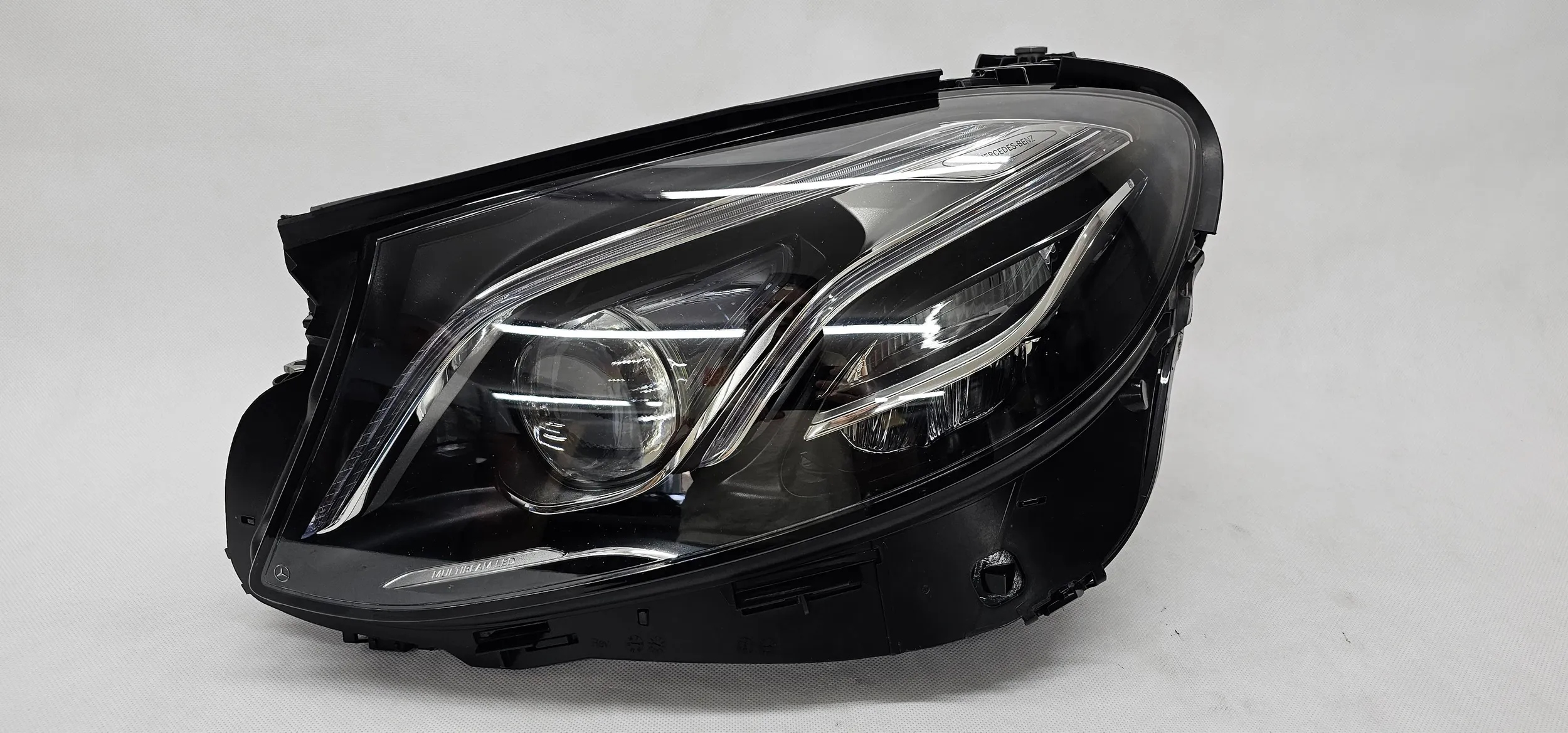 MERCEDES W213 E-KLASA LAMPA PRZÓD PRZEDNIA LEWA za 2800.00PLN z ...