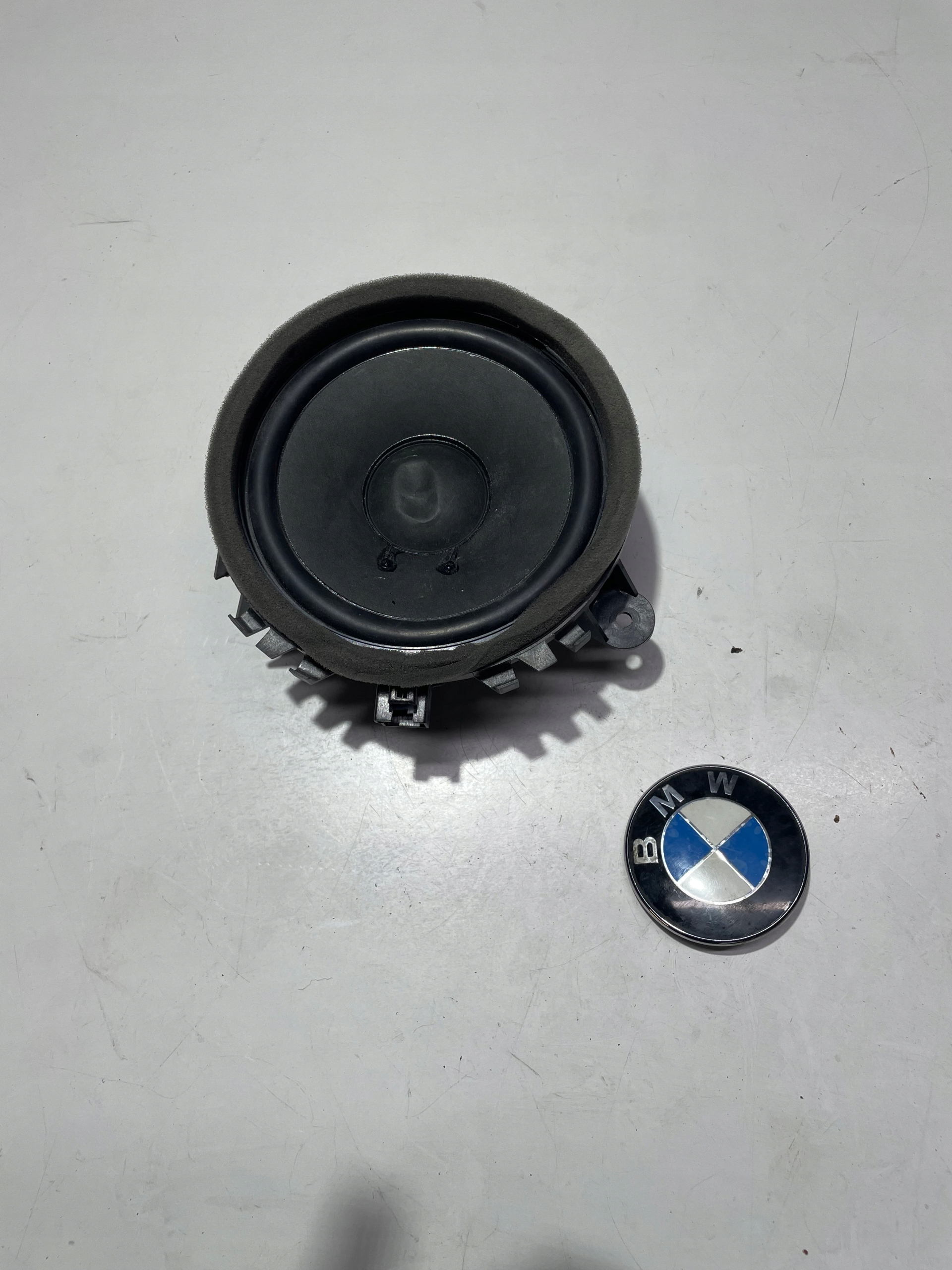 Głośnik drzwi Volvo OE 30657445 • Cena, Opinie - Allegro