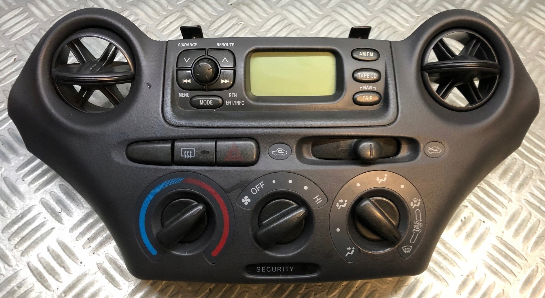 Panel klimatyzacji Toyota OE 86110-52021-B0 - porównaj ceny - Allegro.pl