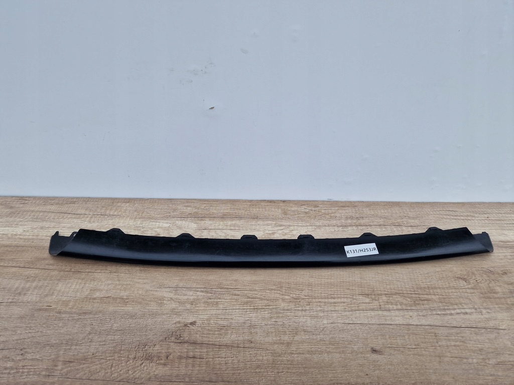 BMW F40 LUXURY LISTWA ZDERZAKA PRZÓD ŚRODKOWA DÓŁ 51117475986 za 100 zł ...