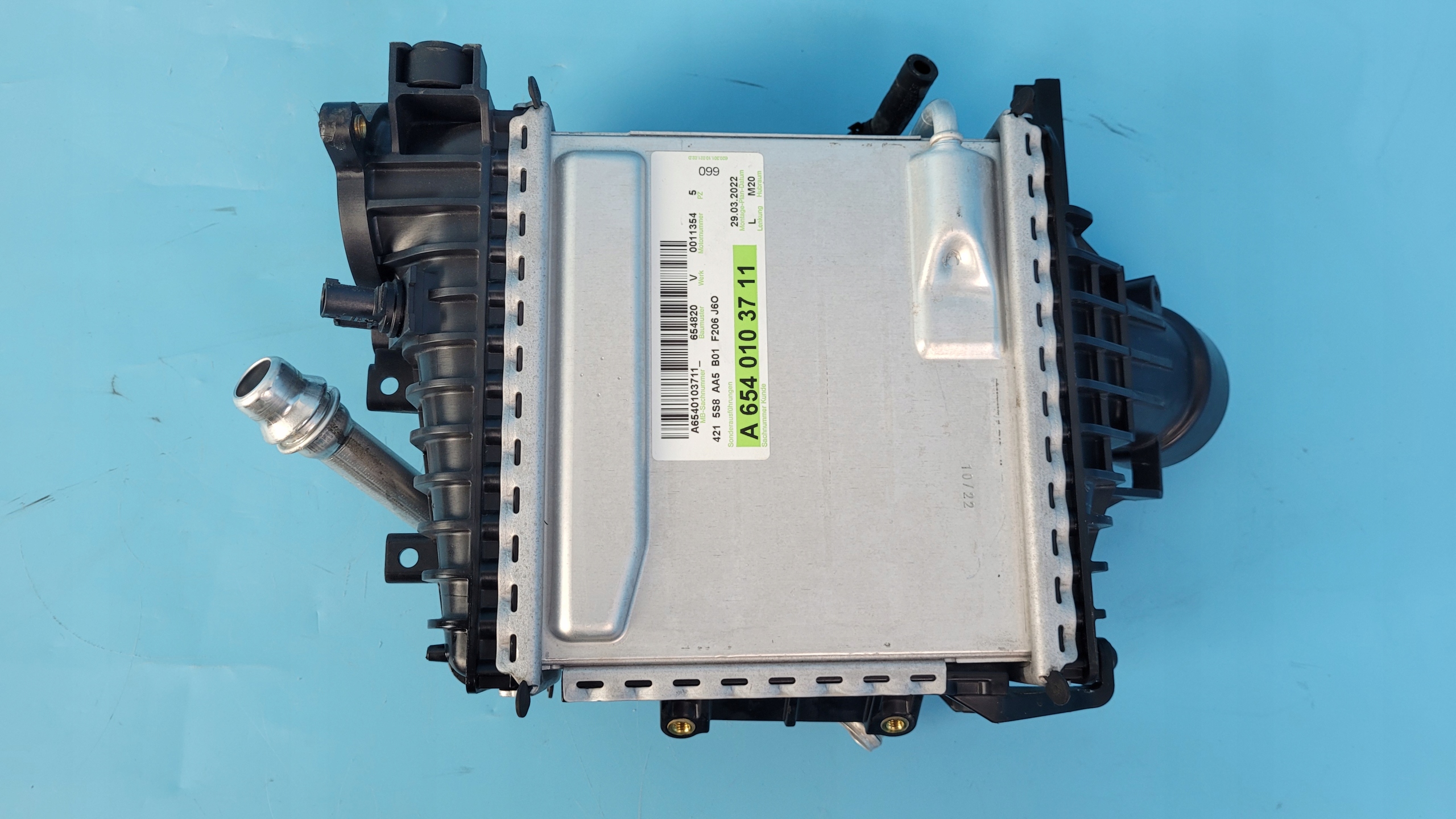 MERCEDES W206 C200 INTERCOOLER CHŁODNICA POWIETRZA 654 0103711 ...