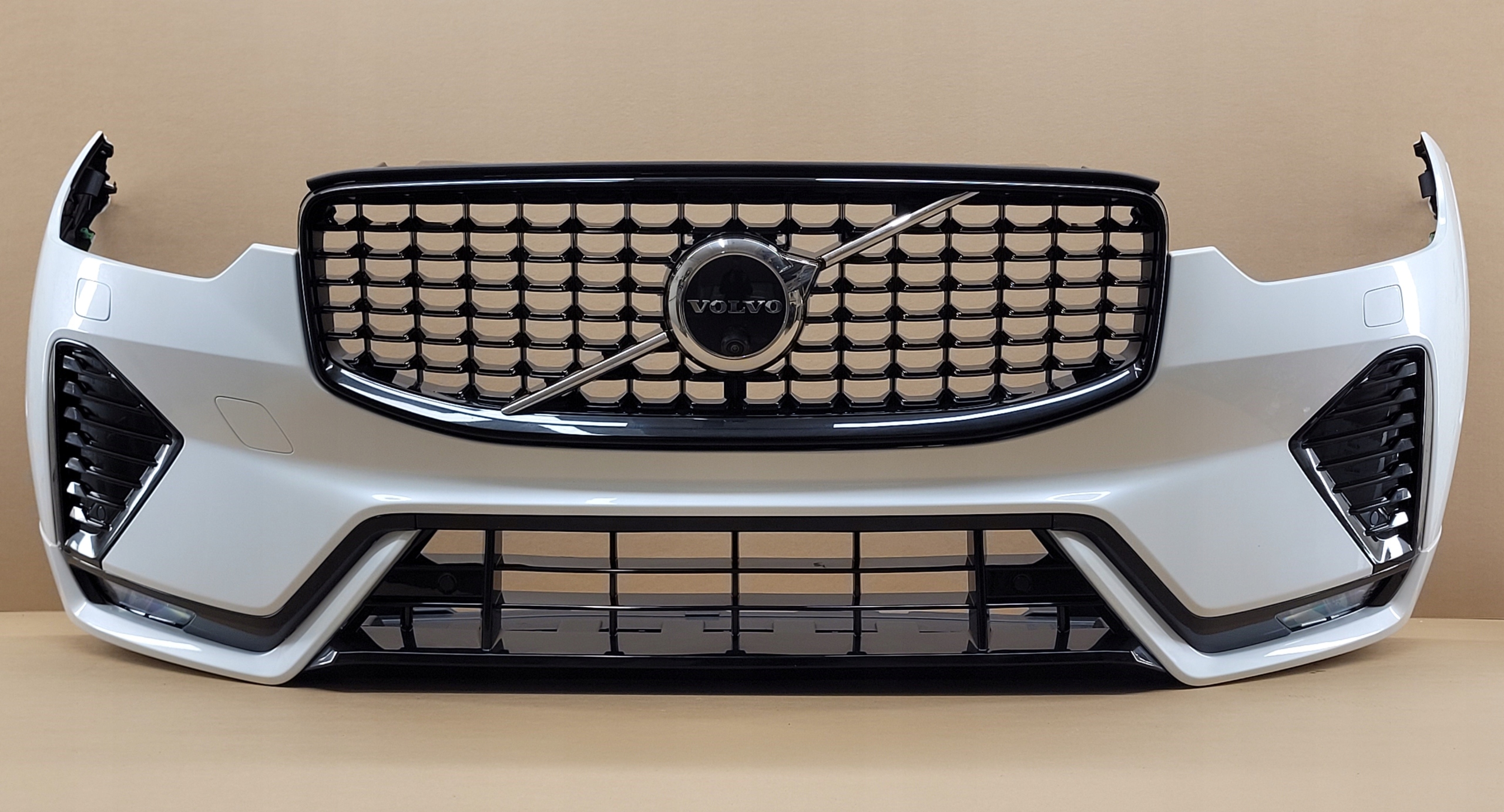 KOMPLETNY ZDERZAK PRZÓD VOLVO XC60 LIFT 2022- 6X PDC R DESIGN KOLOR 707 ...