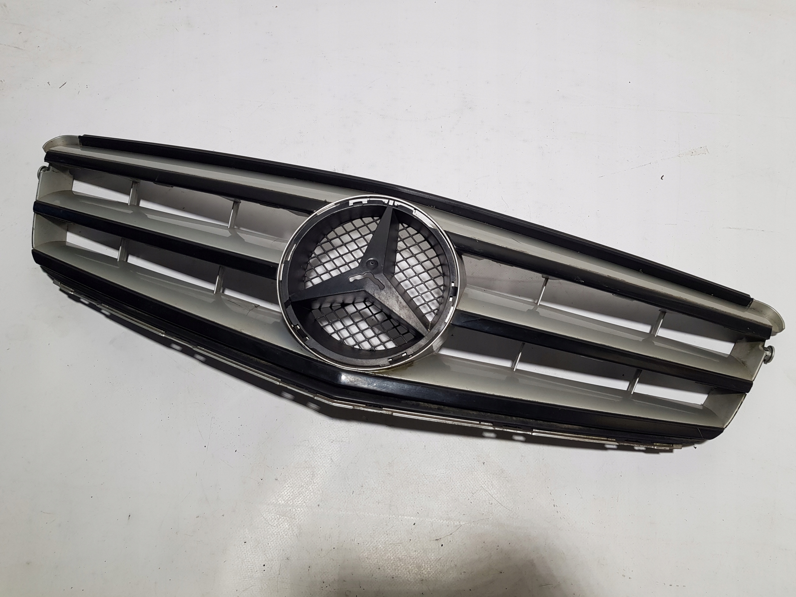 Mercedes W204 Lift Grill - Niska cena na Allegro