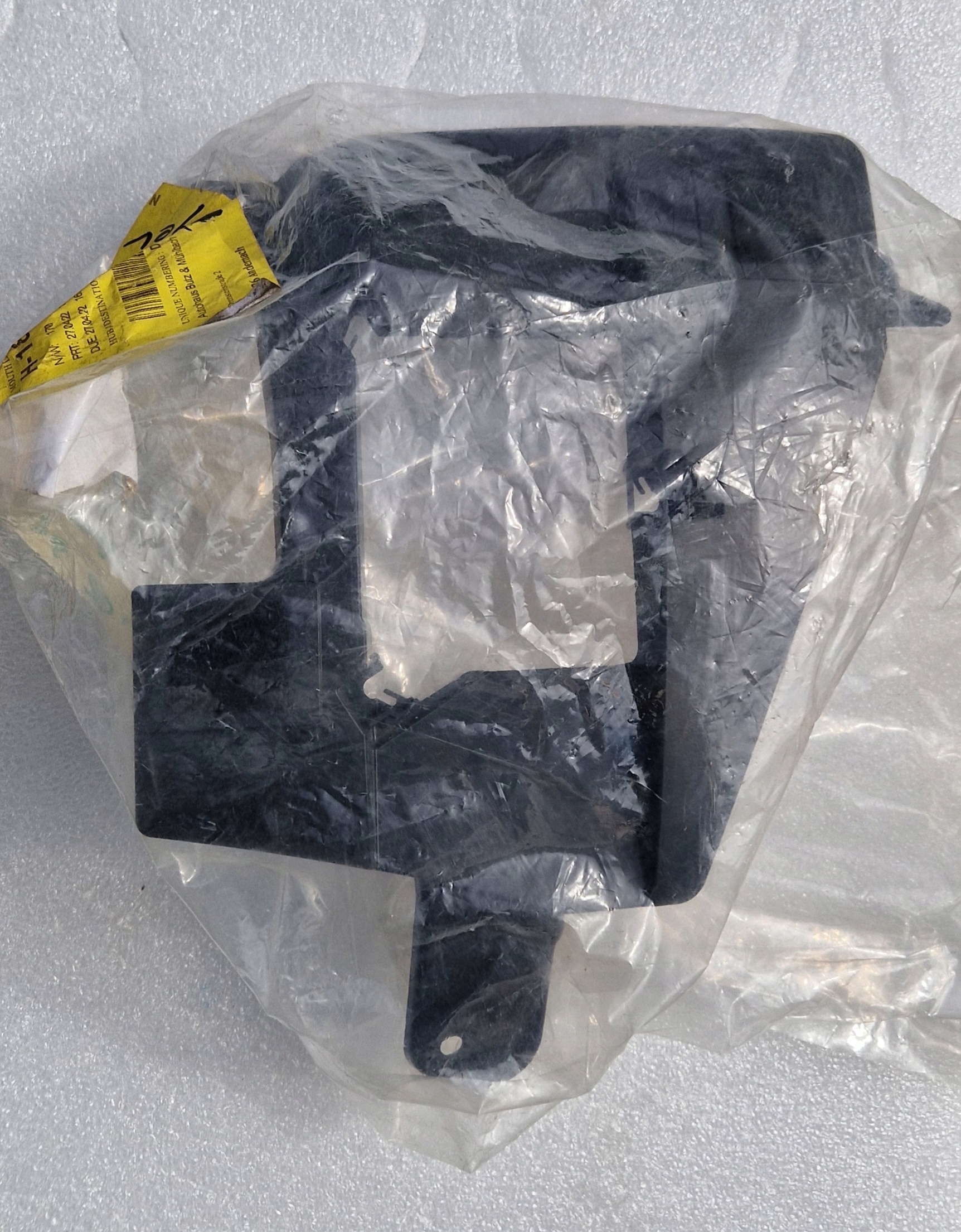 MAZDA CX-30 19 - MOCOWANIE RADARU KAMERY LEWE DGH950163 za 129.00PLN z ...