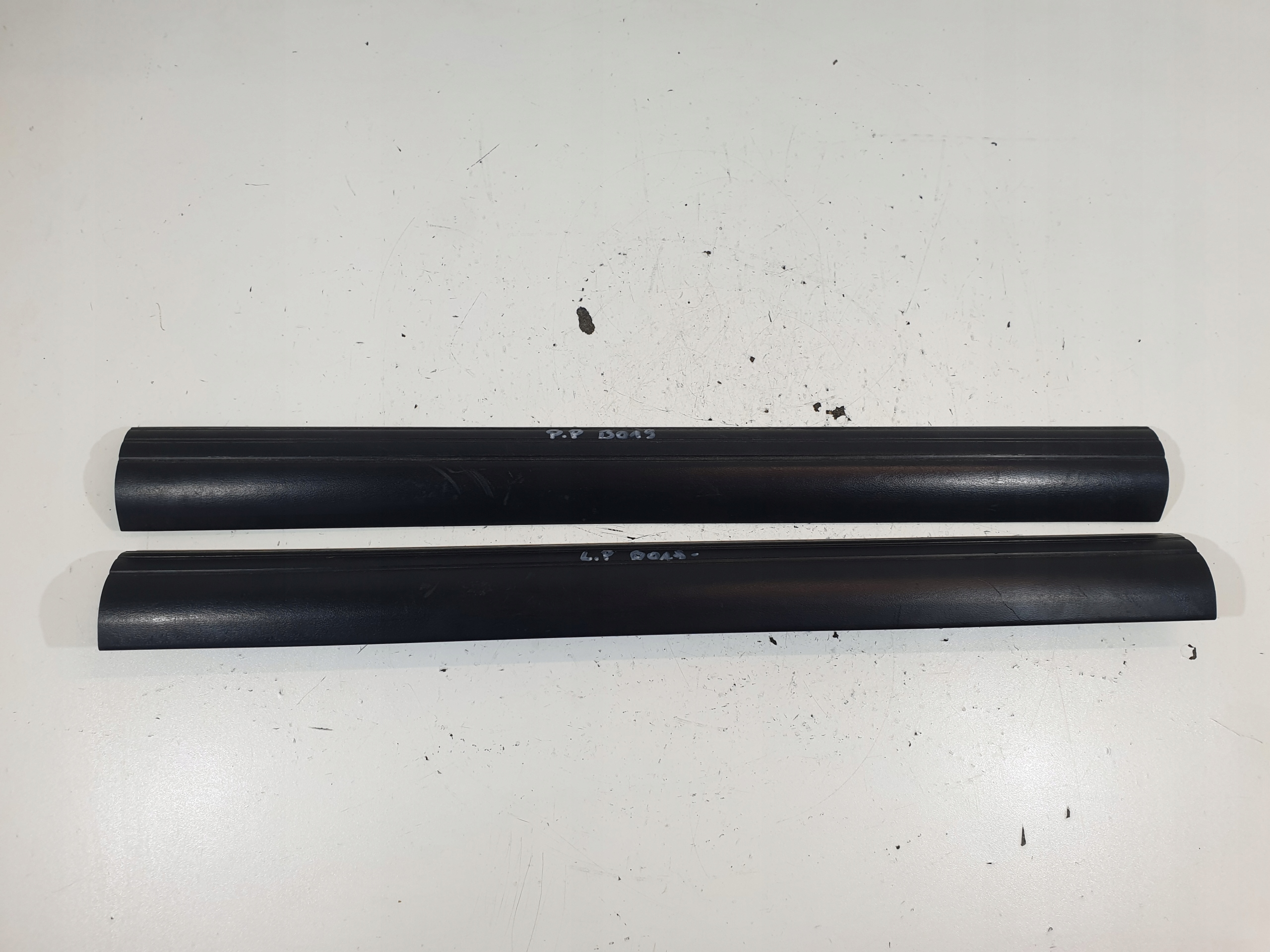 LISTWA PROGOWA PRAWA LEWA WEWNĘTRZNA 8159427 BMW 5 E39 TOURING LIFT za ...