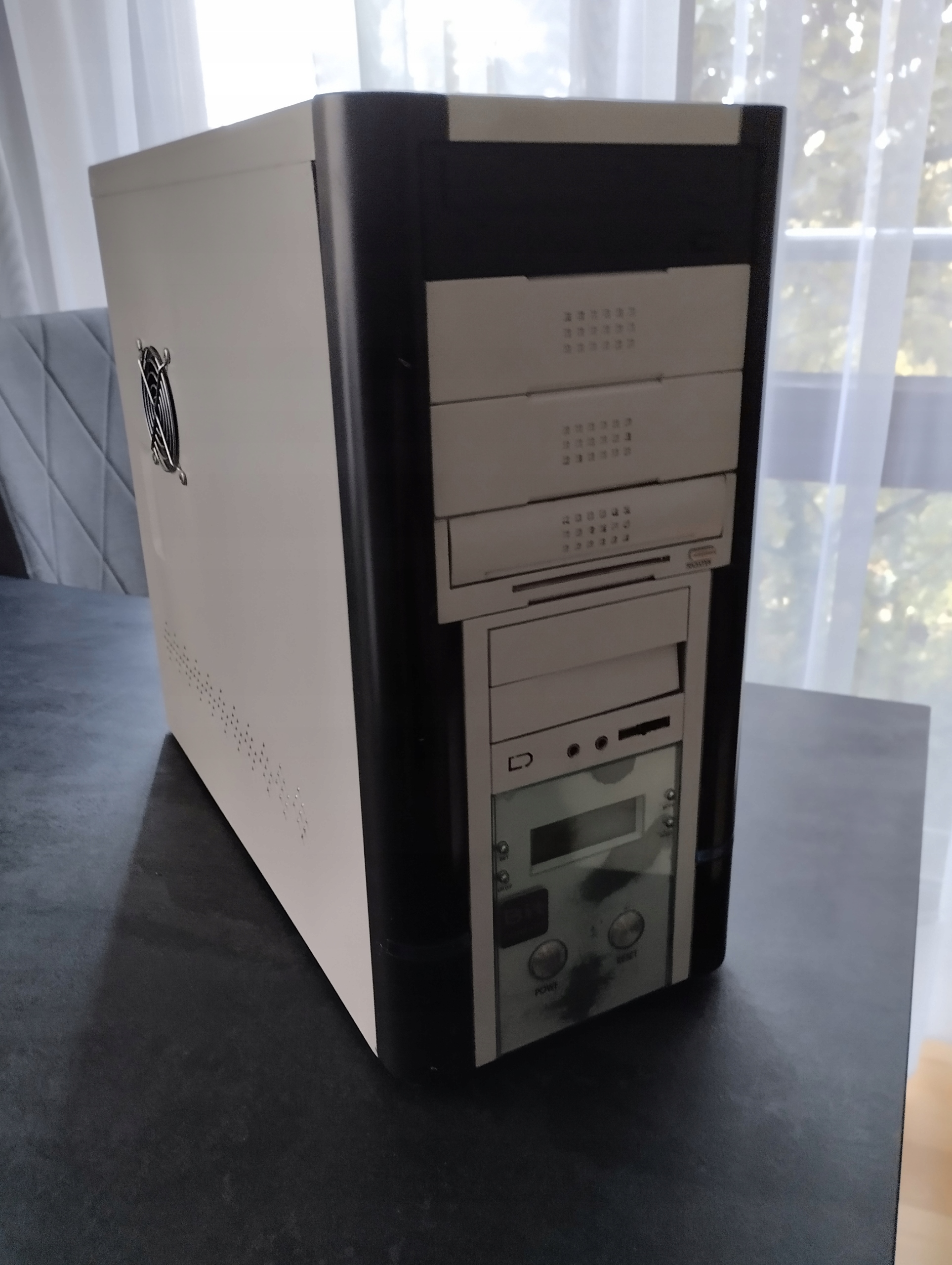 Stara obudowa do PC (Bit Computer) - Sklep, Opinie, Cena w Allegro.pl