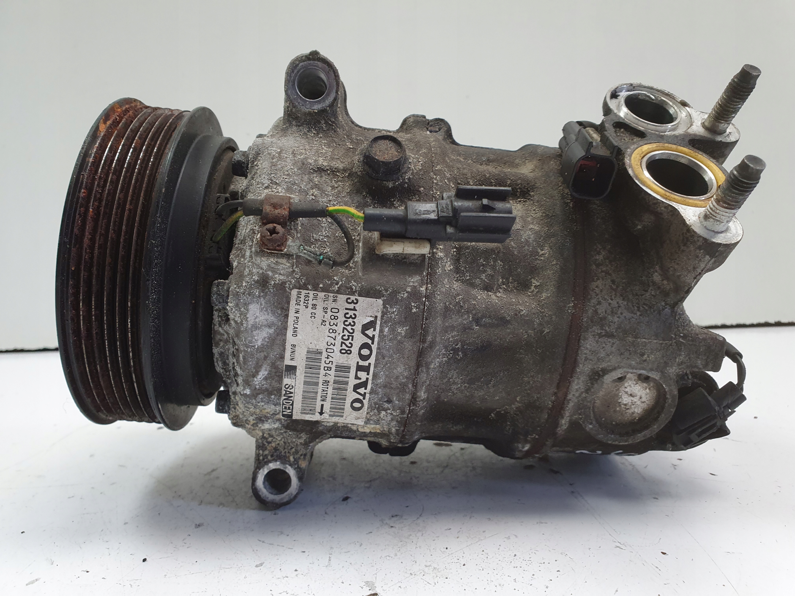 Volvo S60 II V60 2.0 D4 SPRĘŻARKA KLIMATYZACJI 31332528 za z Chełm ...