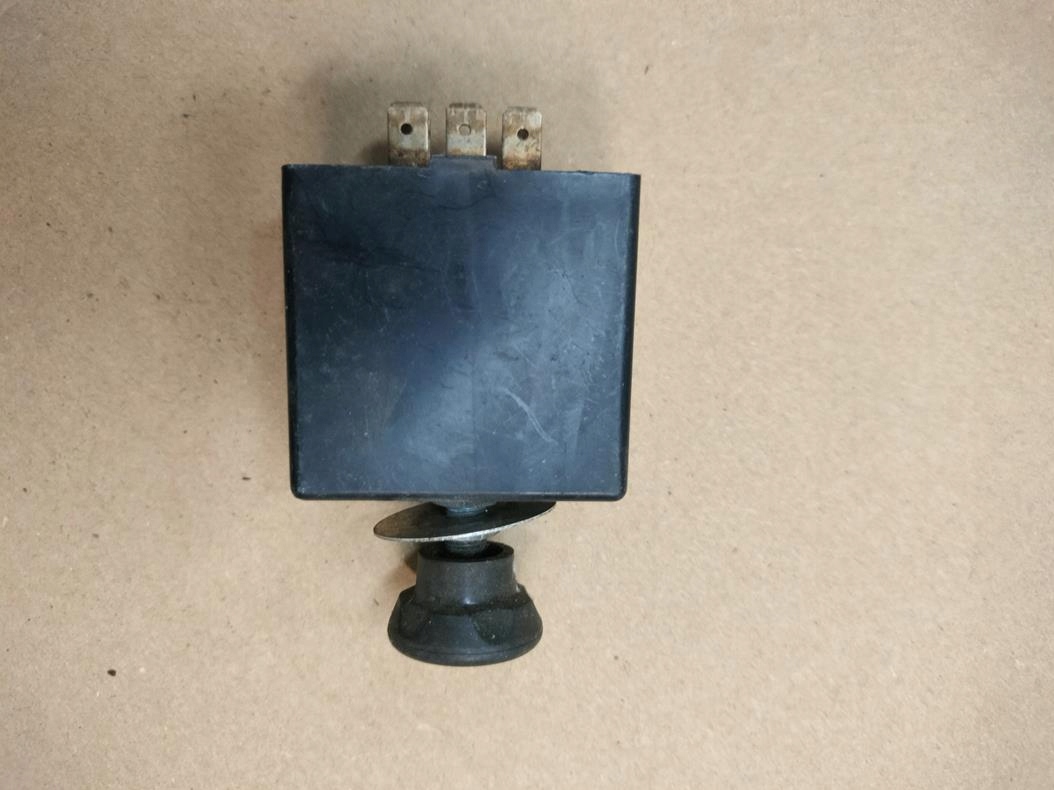 PRZEŁĄCZNIK WŁĄCZNIK WYCIERACZEK HELLA 5 PIN OLDTIMER VINTAGE ORYGINAŁ ... PRZEŁĄCZNIK WŁĄCZNIK WYCIERACZEK HELLA 5 PIN OLDTIMER VINTAGE ORYGINAŁ ...
