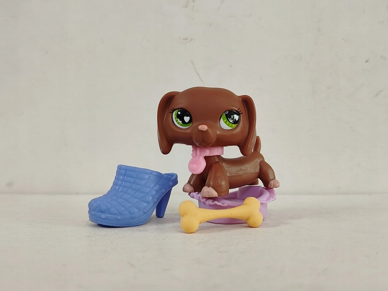 LPS Littlest Pet Shop Pies #556 z akcesoriami 1pcs 16051418641 - Allegro.pl