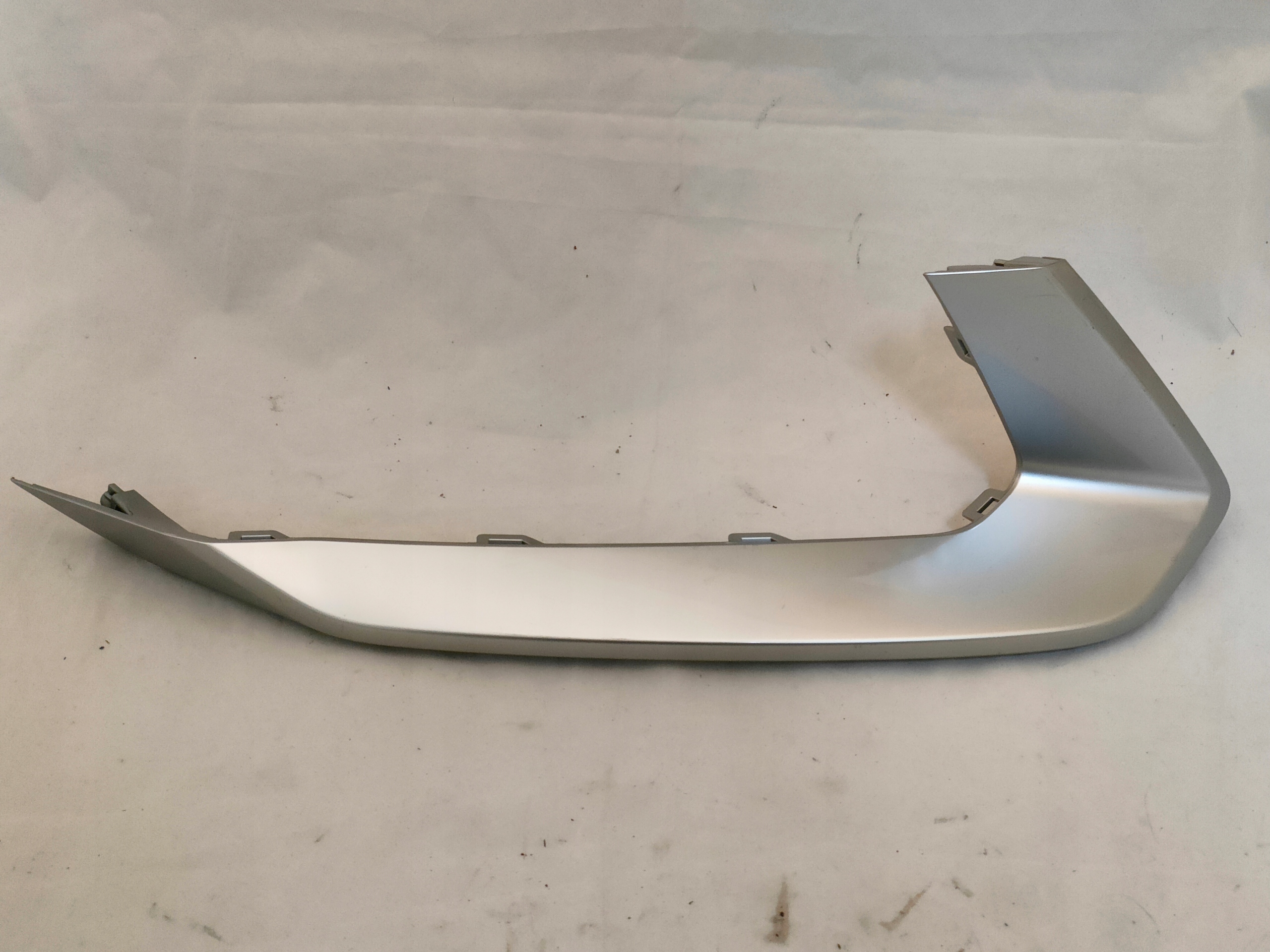 LISTWA ZDERZAKA PRAWA KIA SPORTAGE V 86596-R2000 za 69.00PLN z Racibórz ...