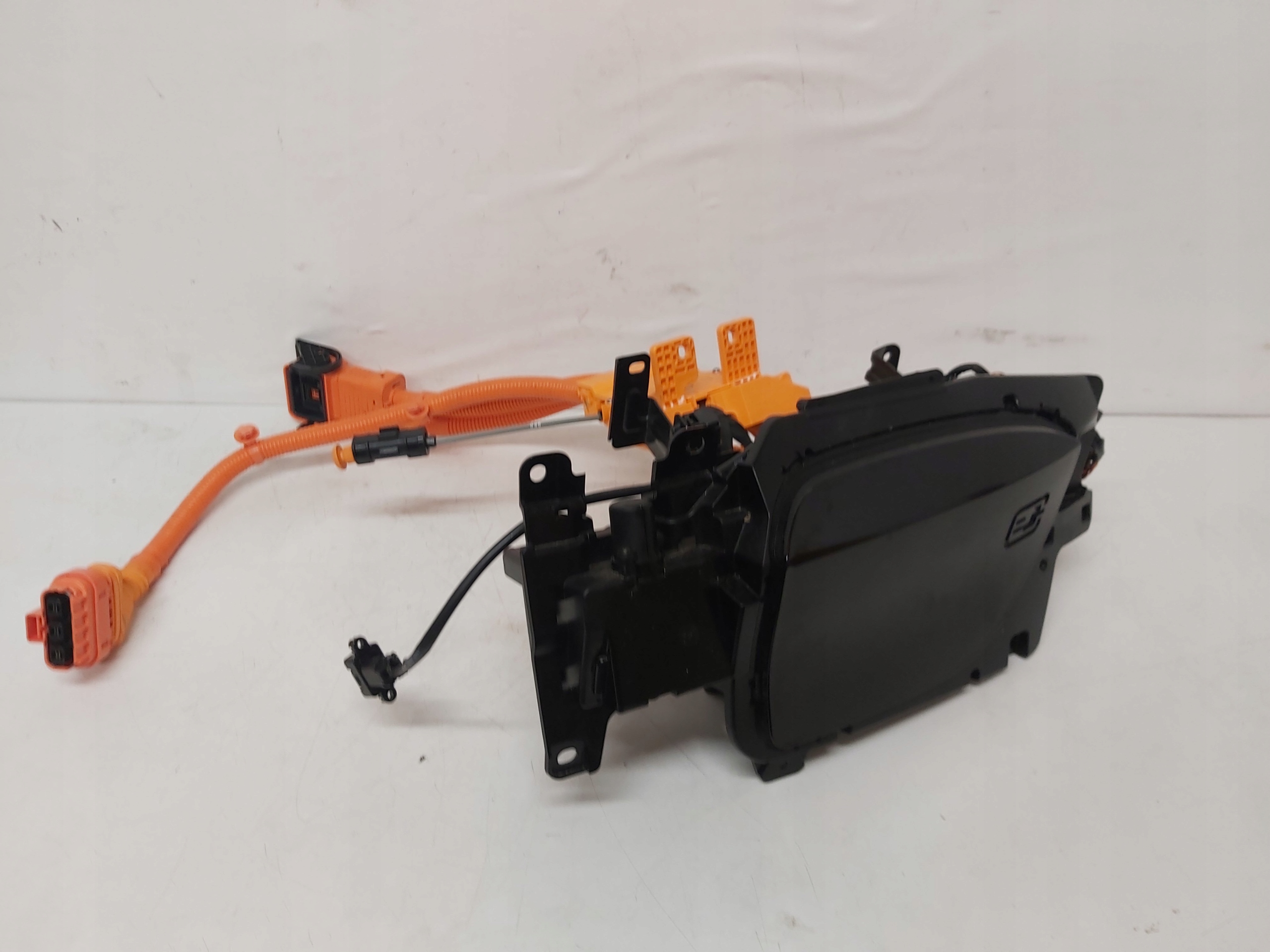 WTYCZKA GNIAZDO ŁADOWANIA KONA 91684-K4510 86340-K4AA0 za 2700 zł z ...