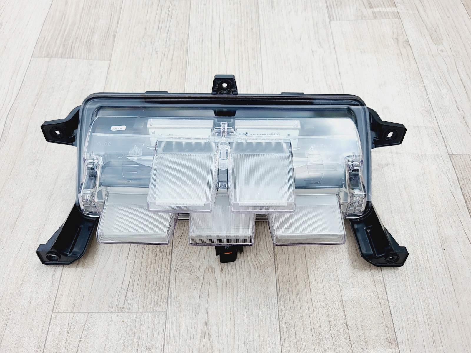 KIA EV6 GT LINE LAMPA TYŁ W ZDERZAK 92405CV310 za 1000 zł z Poznań ...