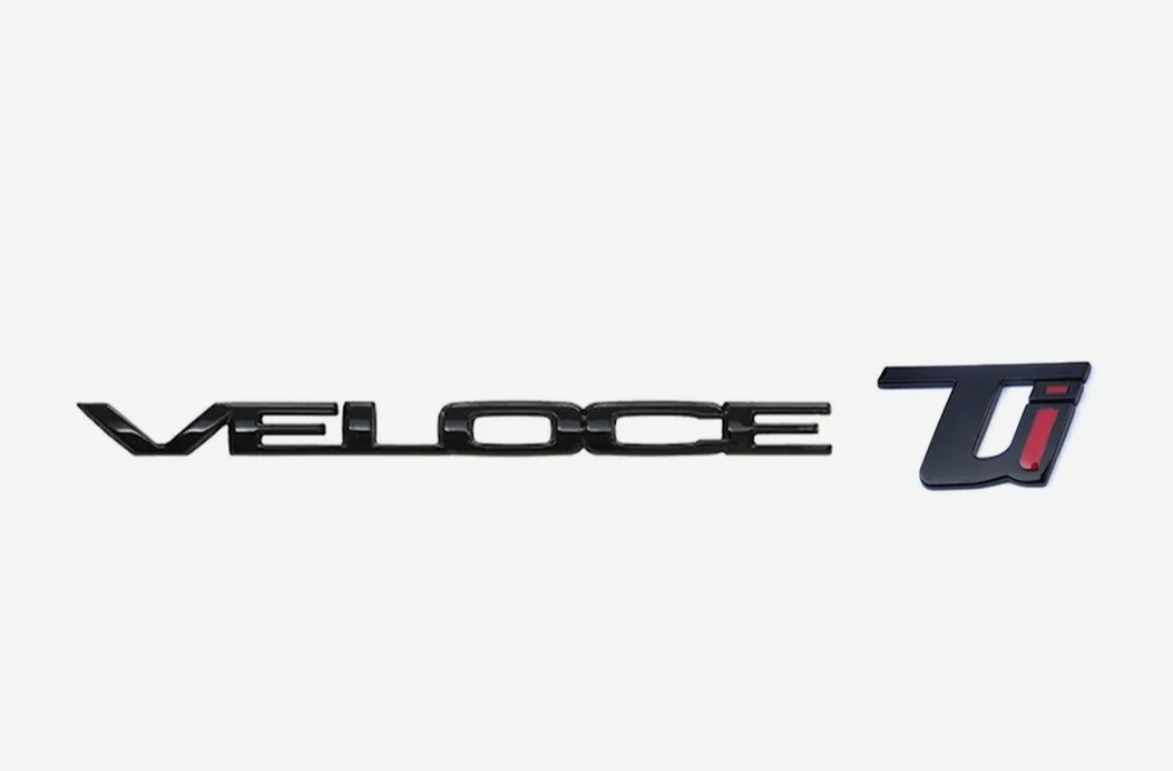 Emblemat znaczek napis logo Veloce Ti Alfa Stelvio Giulia za 189.00PLN ...