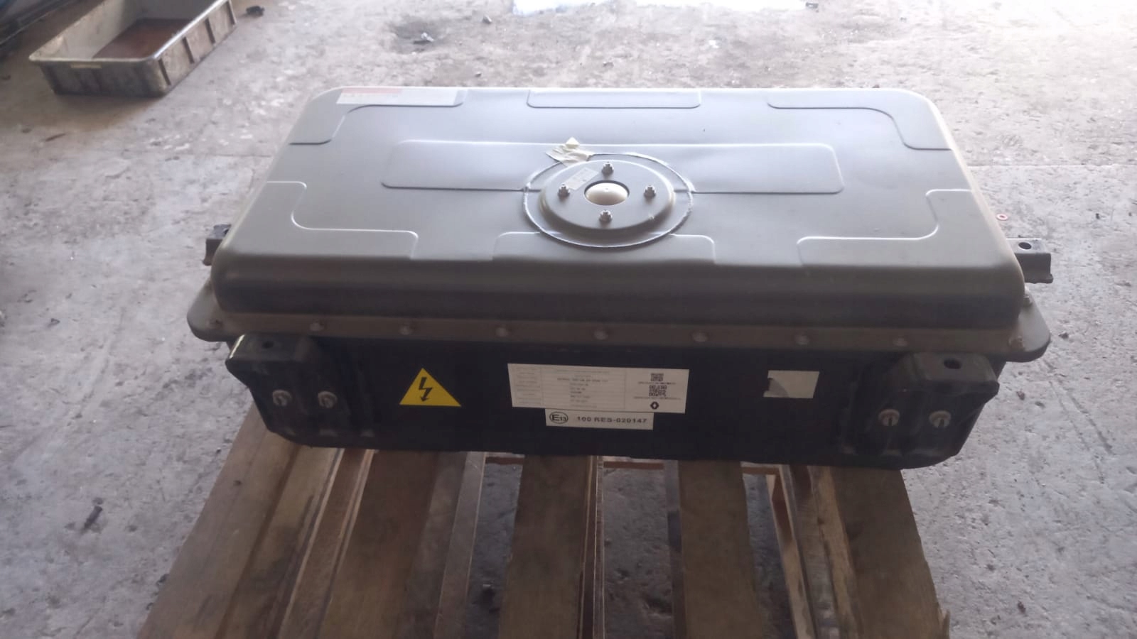 BATERIA AKUMULATOR DACIA SPRING 295102615R STAN B.DOBRY za 8000.00PLN z ...