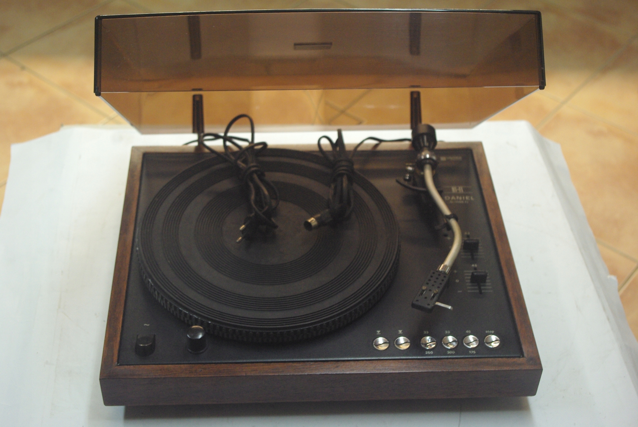 Gramofon automatyczny G-1100 fs Daniel Unitra Fonica - Sklep, Opinie, Cena w Allegro