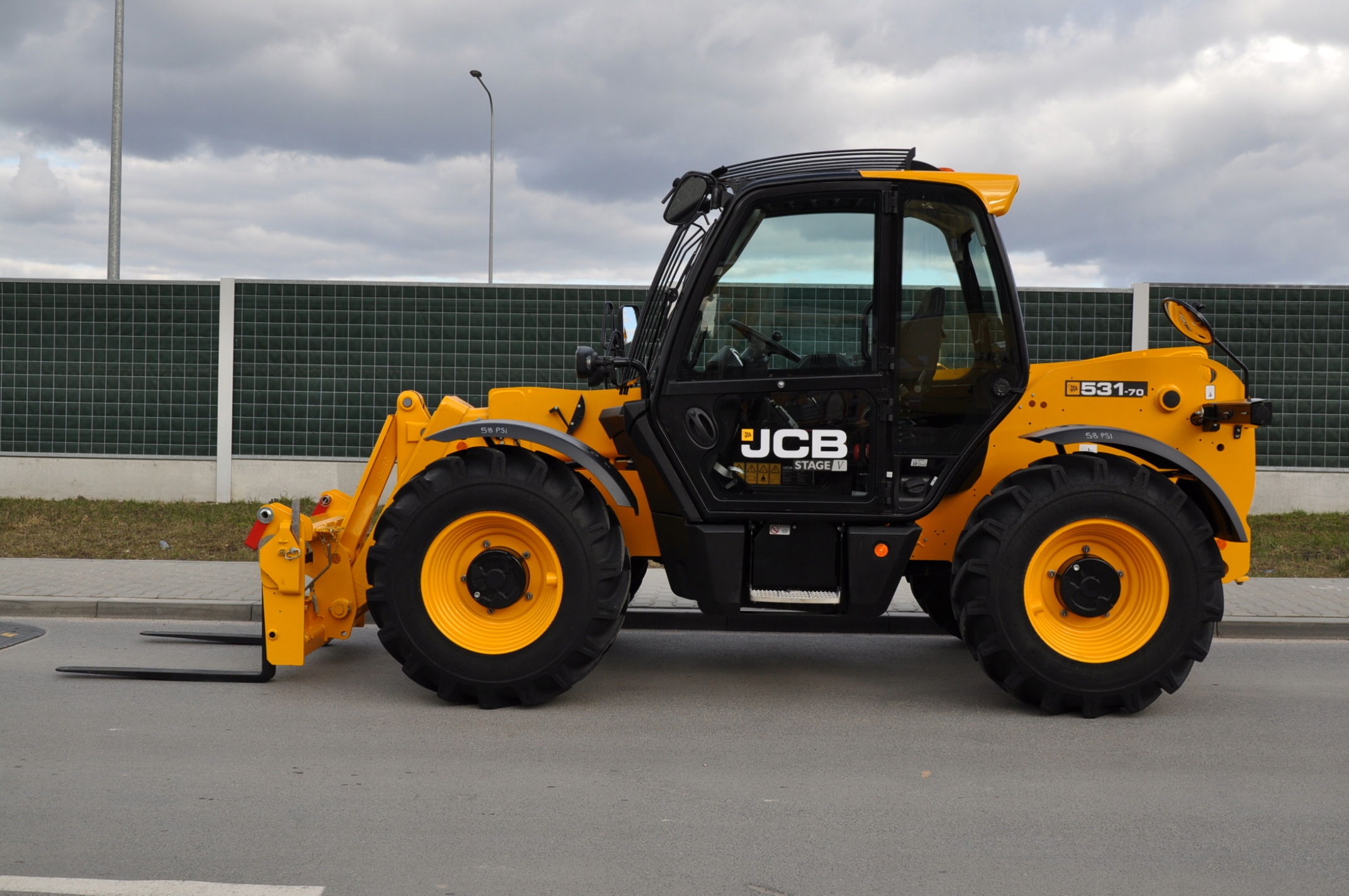 Ładowarka Teleskopowa JCB 531-70 MAŁO MTG 546 - Allegro