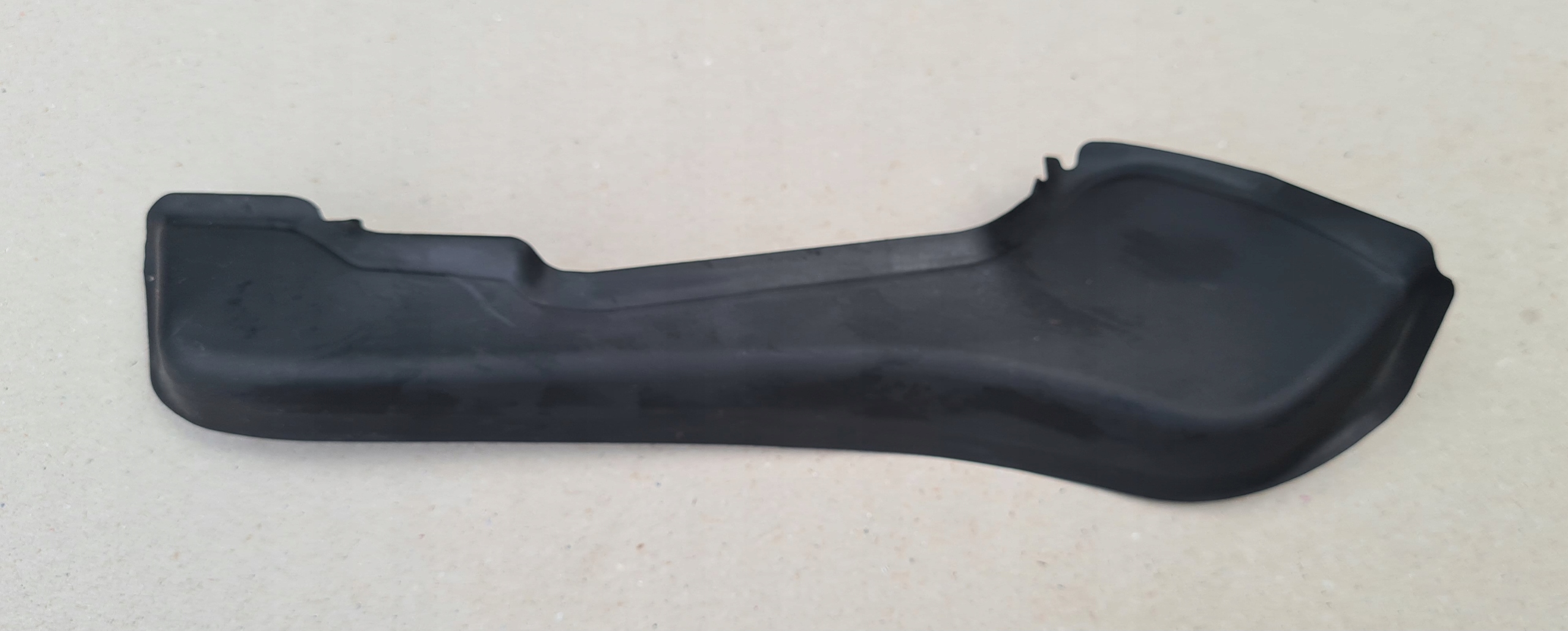 BMW X5 G05 OSŁONA USZCZELKA KLAPY BAGAŻNIKA PRAWA 8738628 51498738628 ...