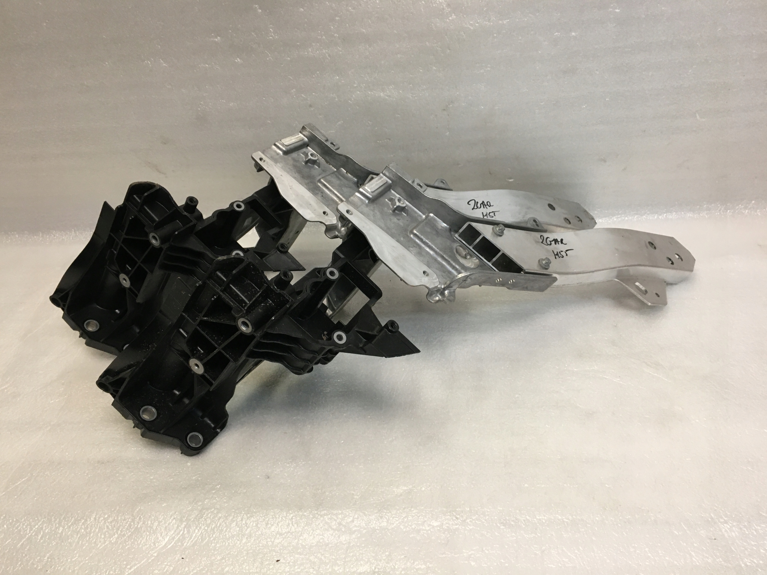 Mercedes-Benz OE A2536210600 A2136206300 - porównaj ceny - Allegro.pl