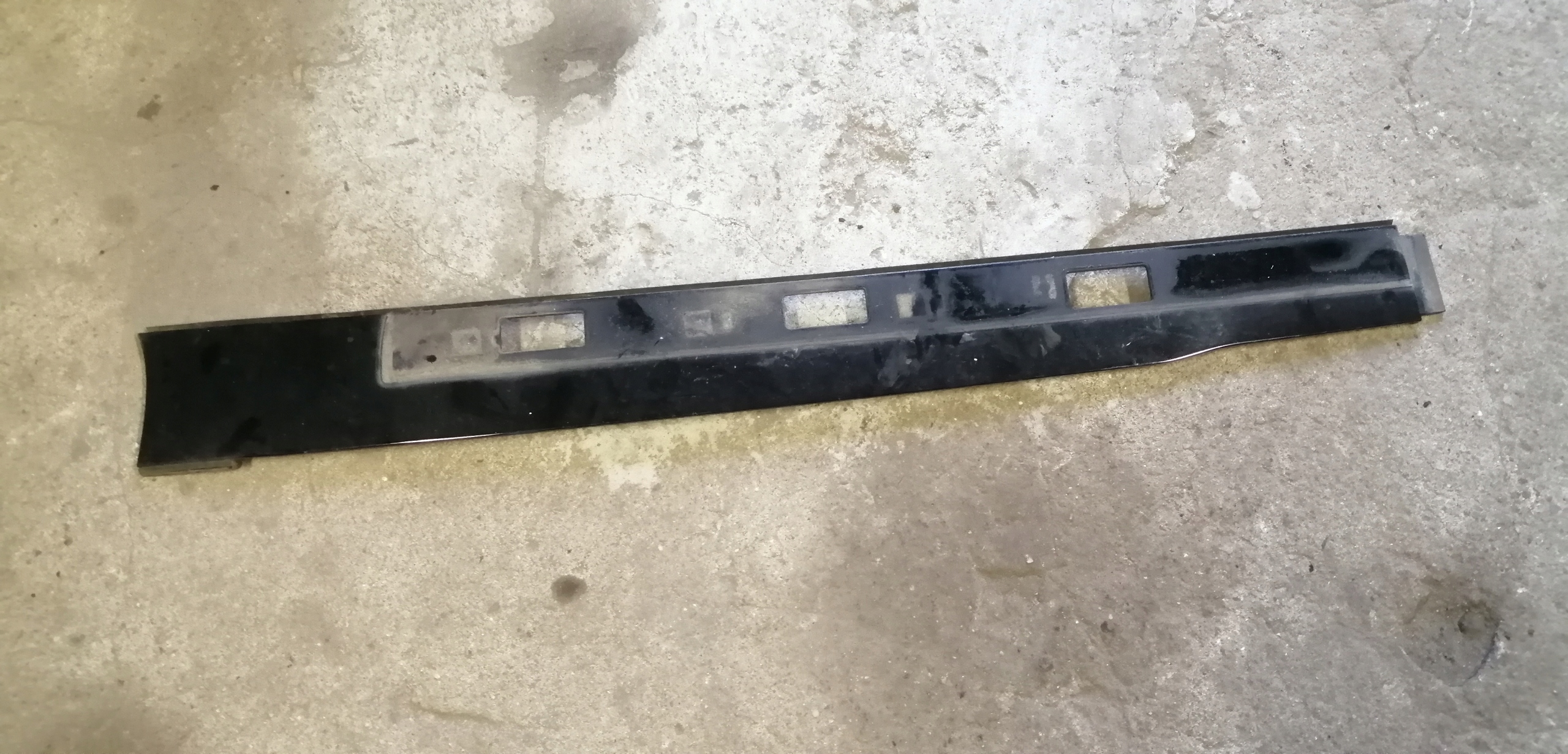 KIA SPORTAGE III LISTWA RELINGU PRAWA 87241-3W510 za 50.00PLN z Ostrów ...