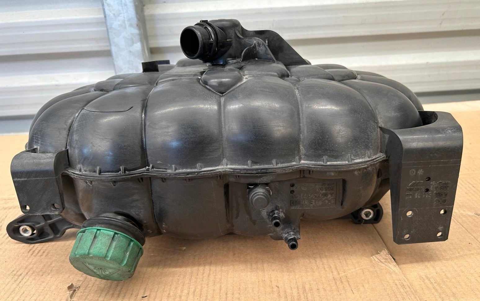 Mercedes-Benz OE A9605017903 zbiornik wyrównawczy płynu - porównaj ceny ...