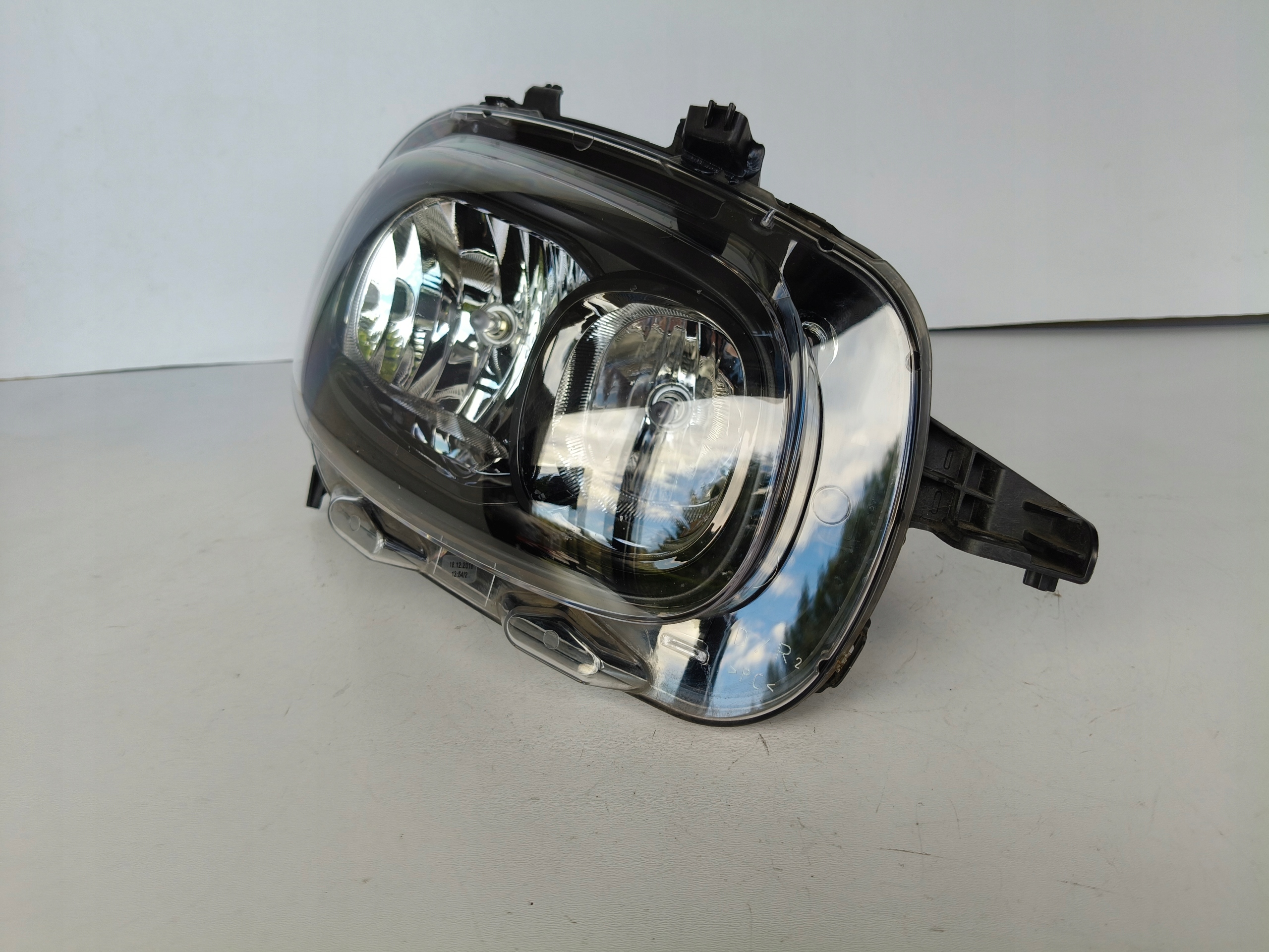 LAMPA PRAWA REFLEKTOR CITROEN C3 III 16- za z Jasienica Jaworze Bielsko ...