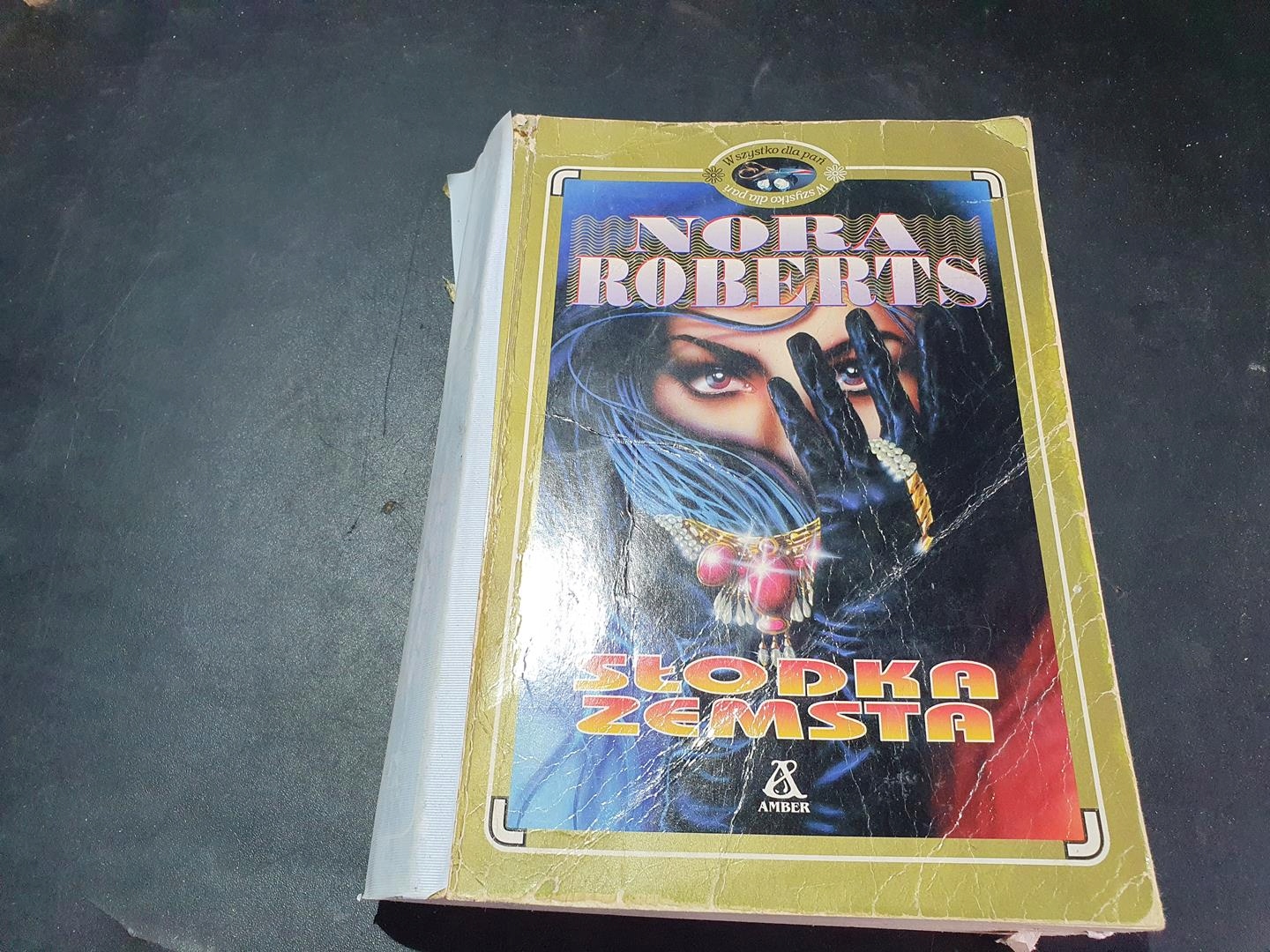 Słodka zemsta Nora Roberts - porównaj ceny - Allegro.pl