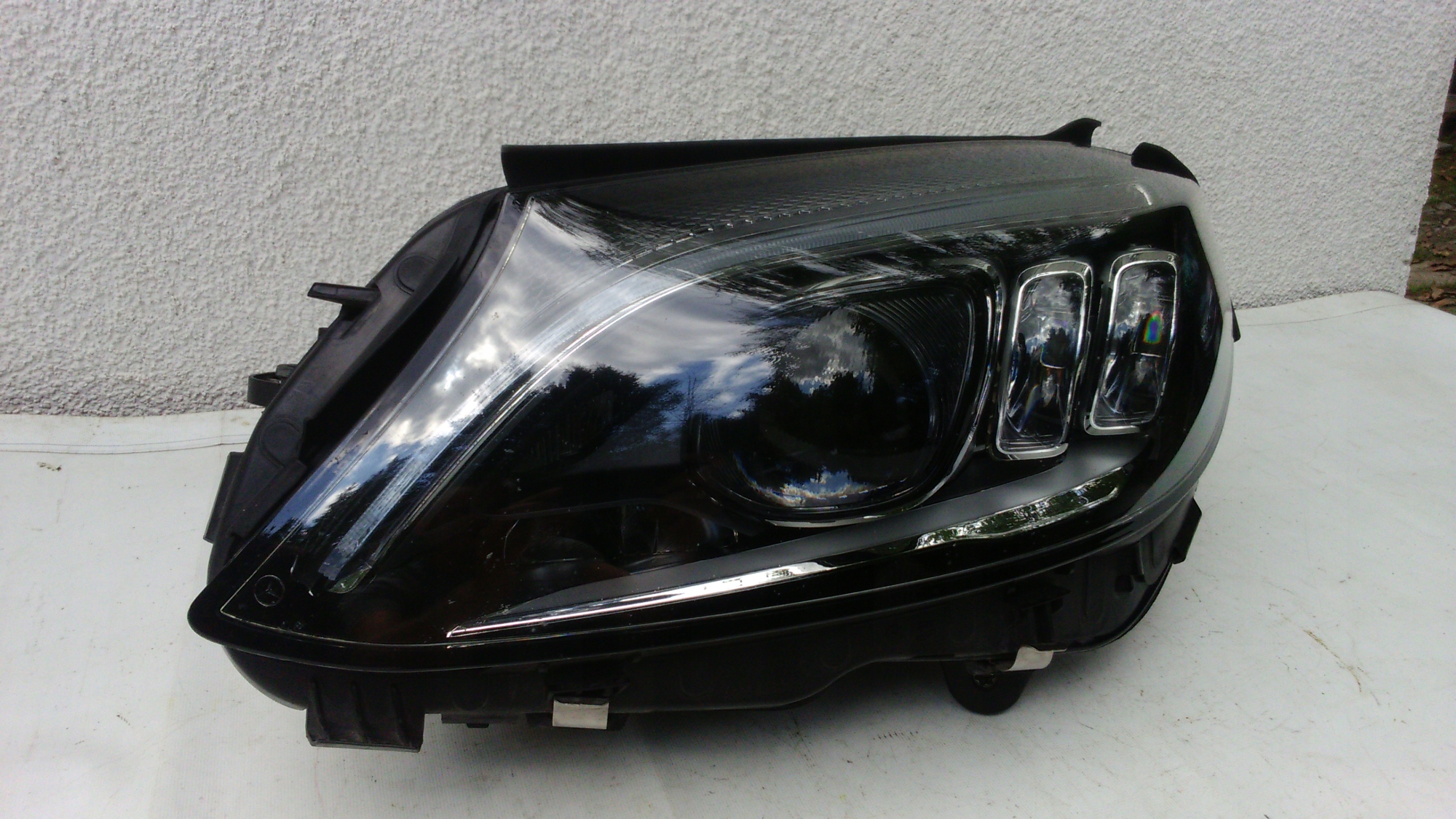 MERCEDES C-KL W205 LIFT MULTIBEAM LED LAMPA LEWA 19r. za 2000.00PLN z ...