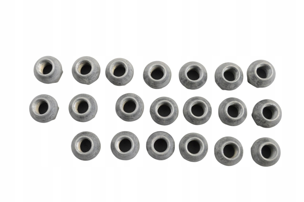 Nakrętki kół Tesla Model Y 20x 2022 RHD N/A za 230 zł z Kaunas ...