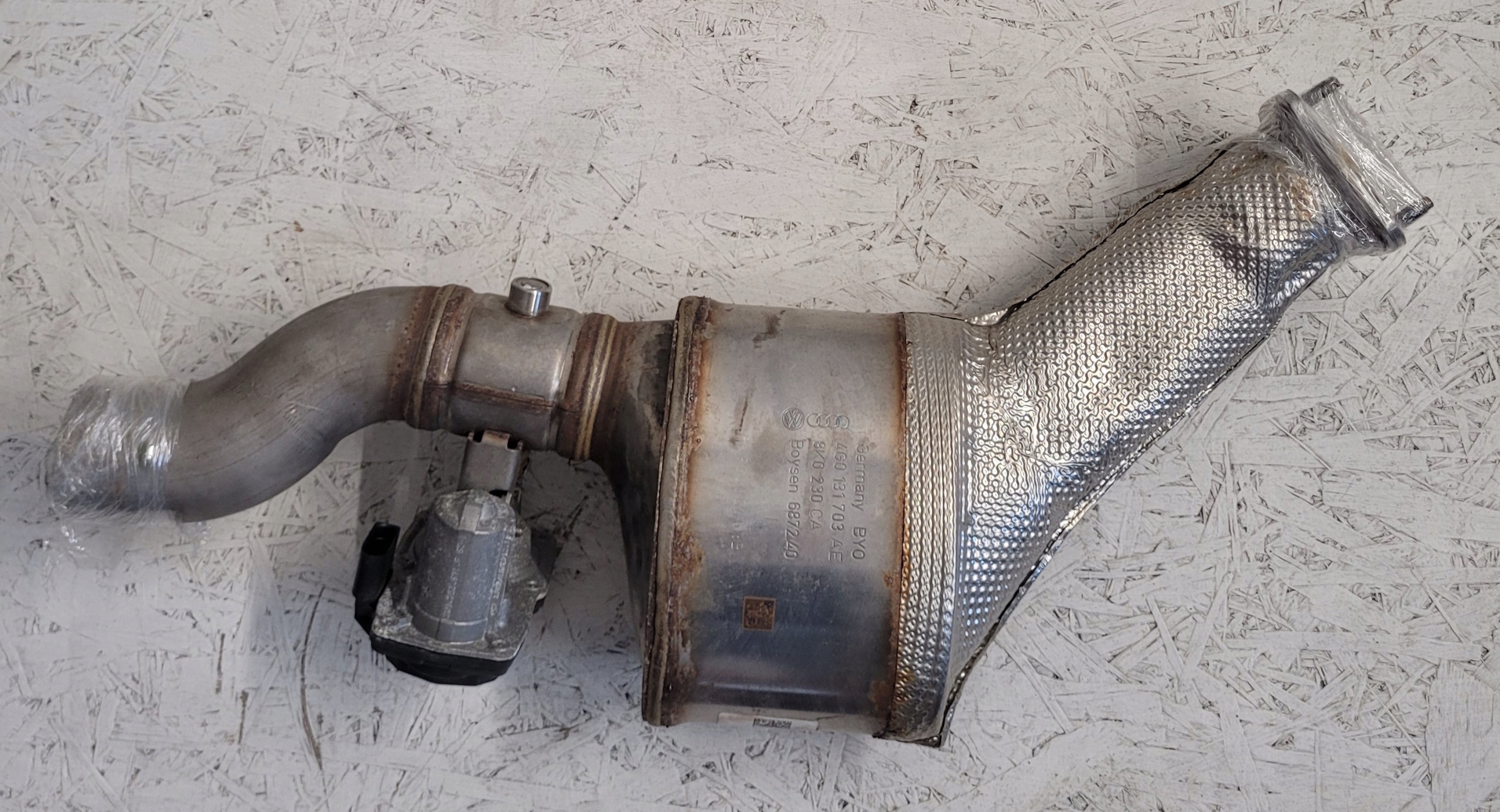 AUDI A4 B8 A5 LIFT 8T SCR KATALIZATOR JAK NOWY 4G0131703AE za 150 zł z ...