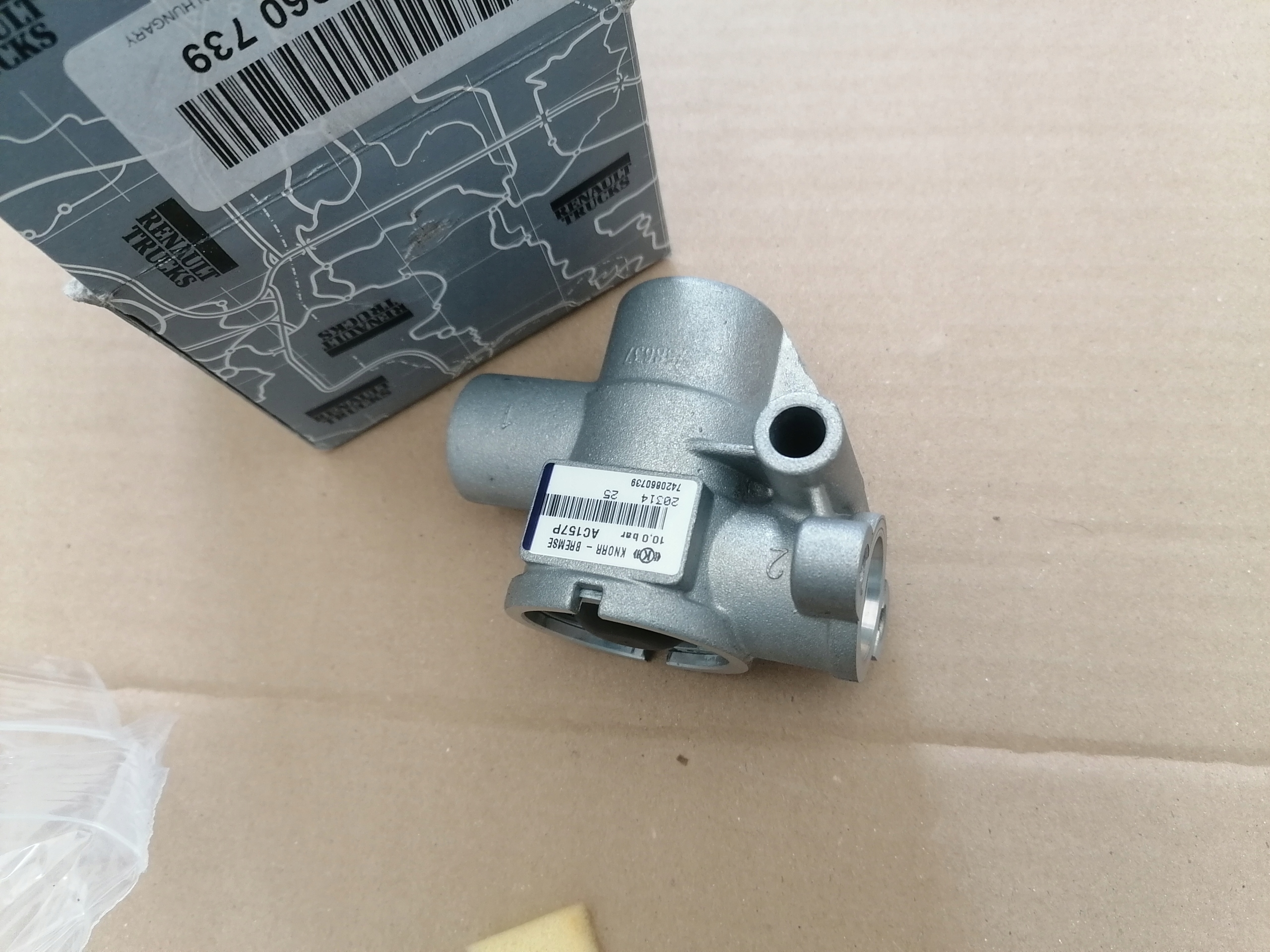 7420860739 7420860739 - ВОЗДУШНЫЙ КЛАПАН RENAULT DXI НОВЫЙ ОРИГИНАЛЬНЫЙ ...