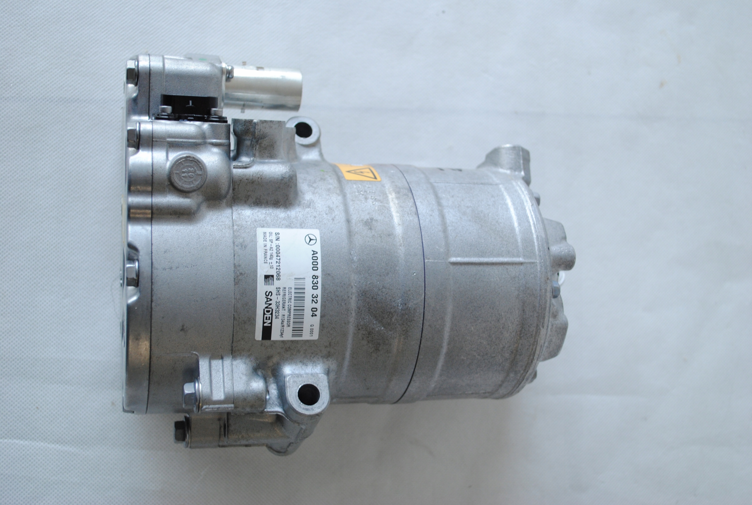 MERCEDES HYBRYDA SPREZARKA KOMPRESOR KLIMATYZACJI A0008303204 za 1800 ...