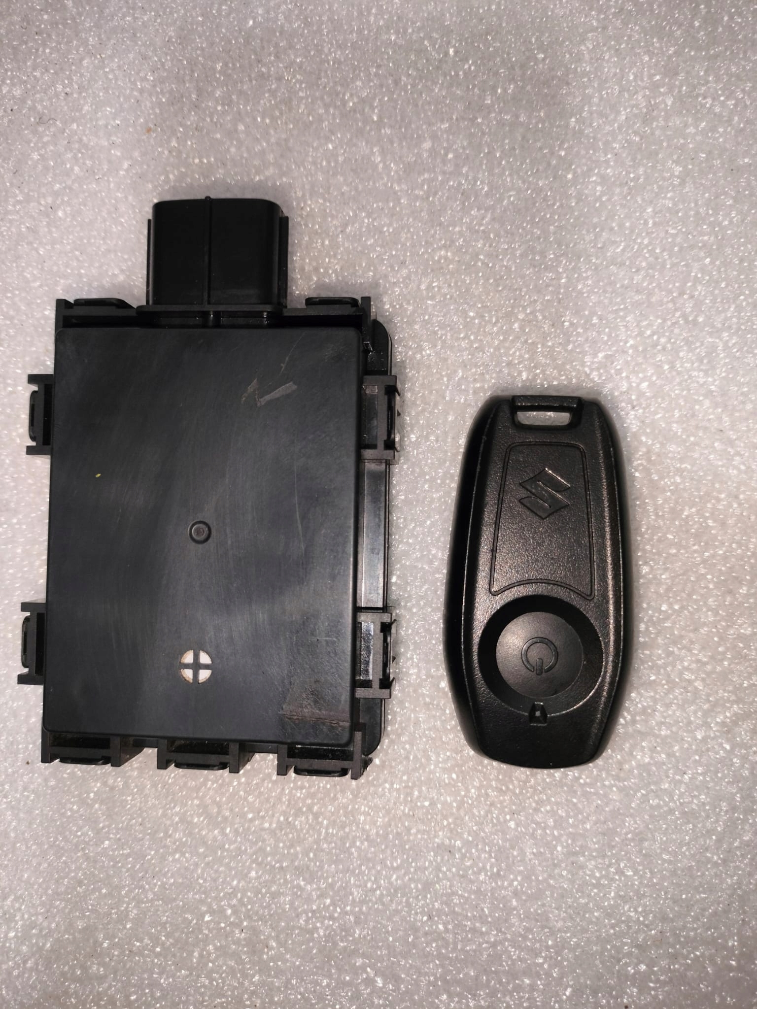 Suzuki GSX-R125 Keyless key less Suzuki klucz kluczyk GSX r 125 gsx r ...