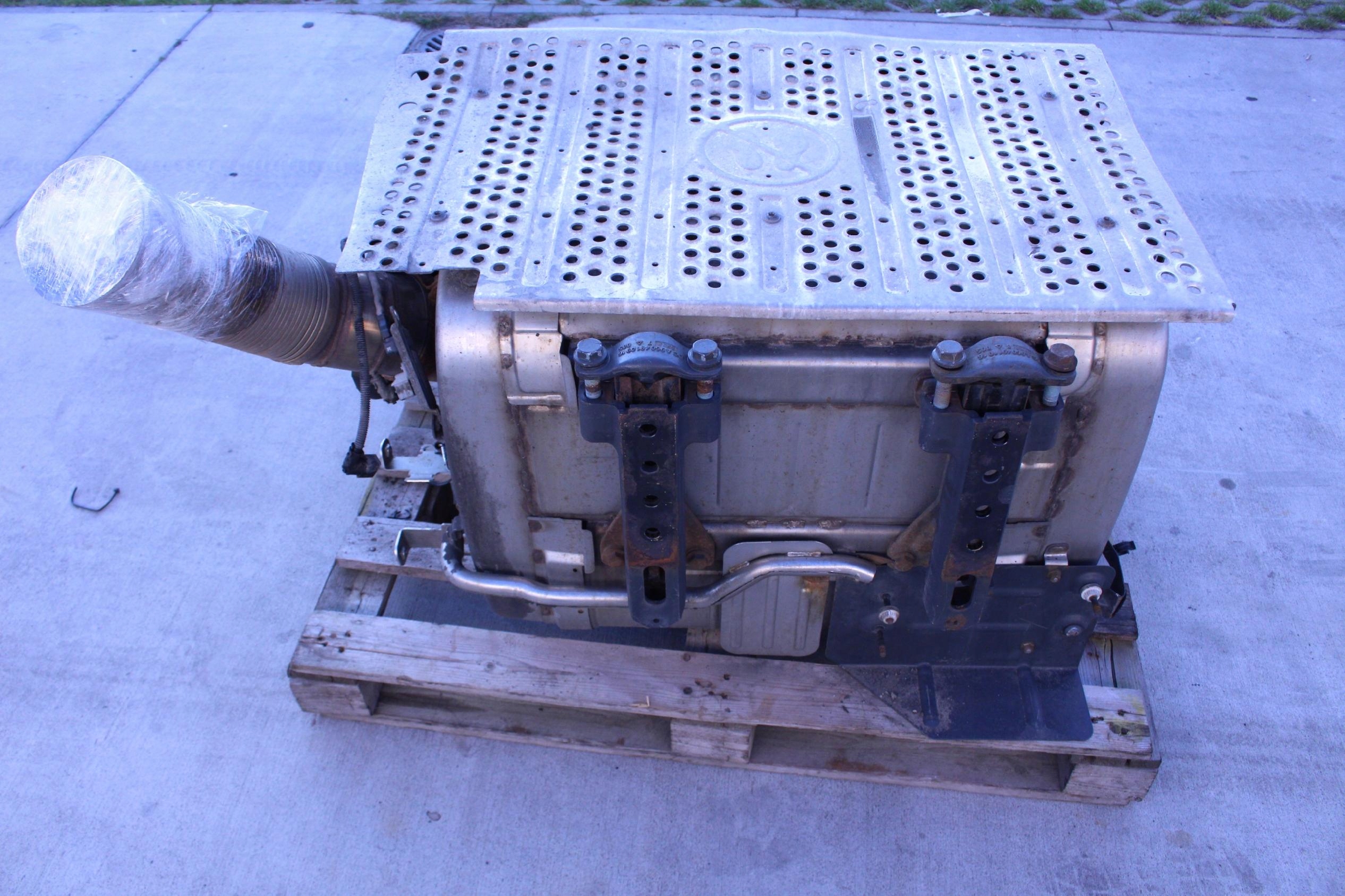 Mercedes-Benz OE A0034904512 katalizator • Cena, Opinie - Allegro