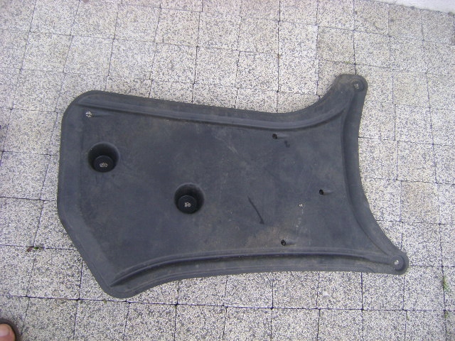 Audi OE 8K0825219 osłona podwozia - porównaj ceny - Allegro.pl