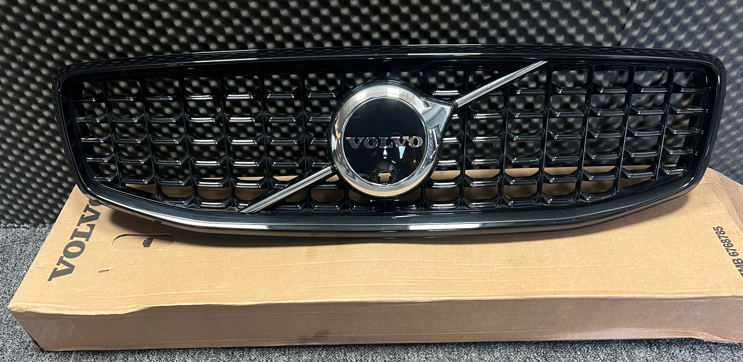 R Grill Volvo S60 - Niska cena na Allegro