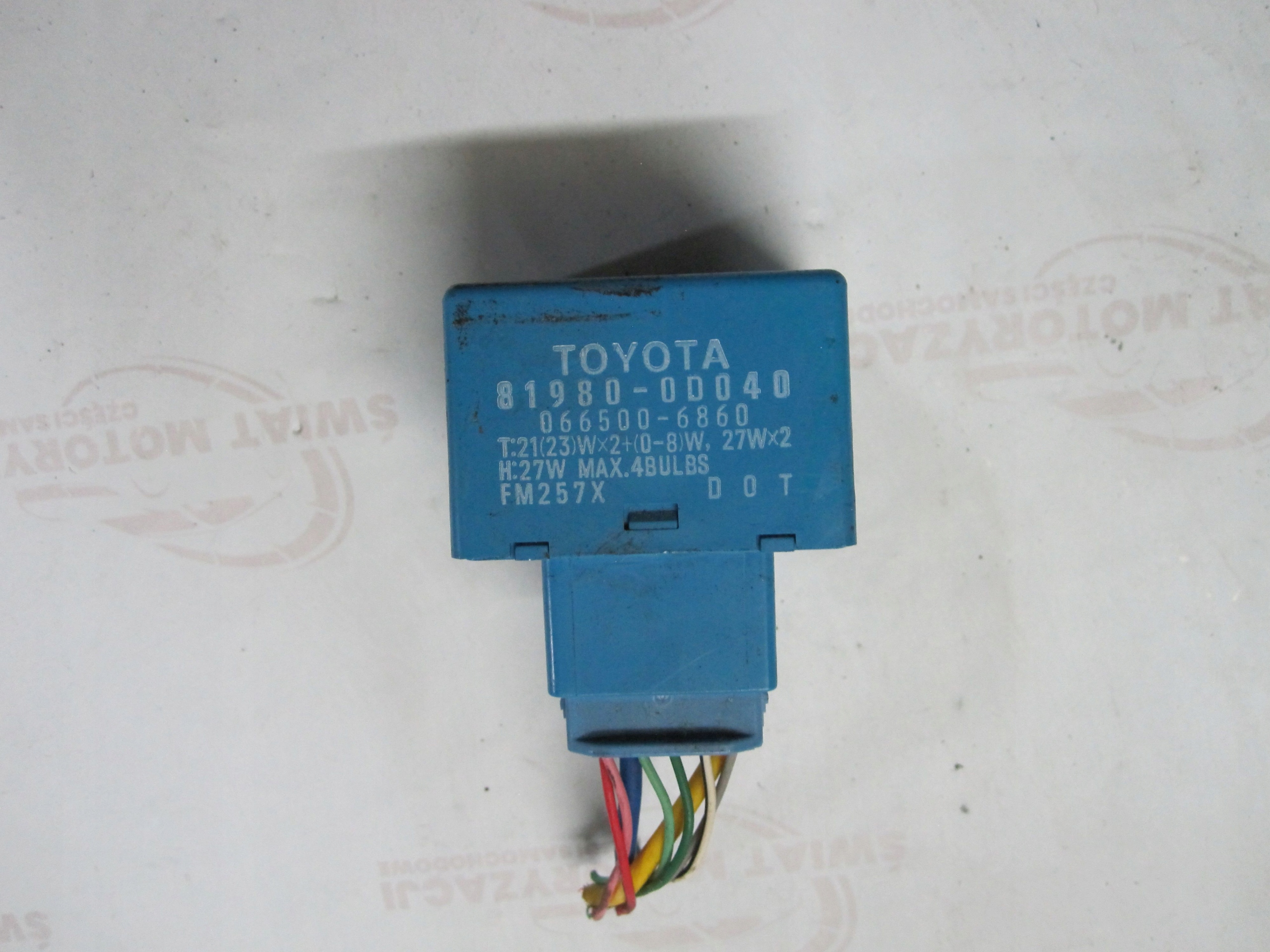 TOYOTA AVENSIS T27 III 10r przekaźnik przerywacz kierunkowskazu 81980 ...