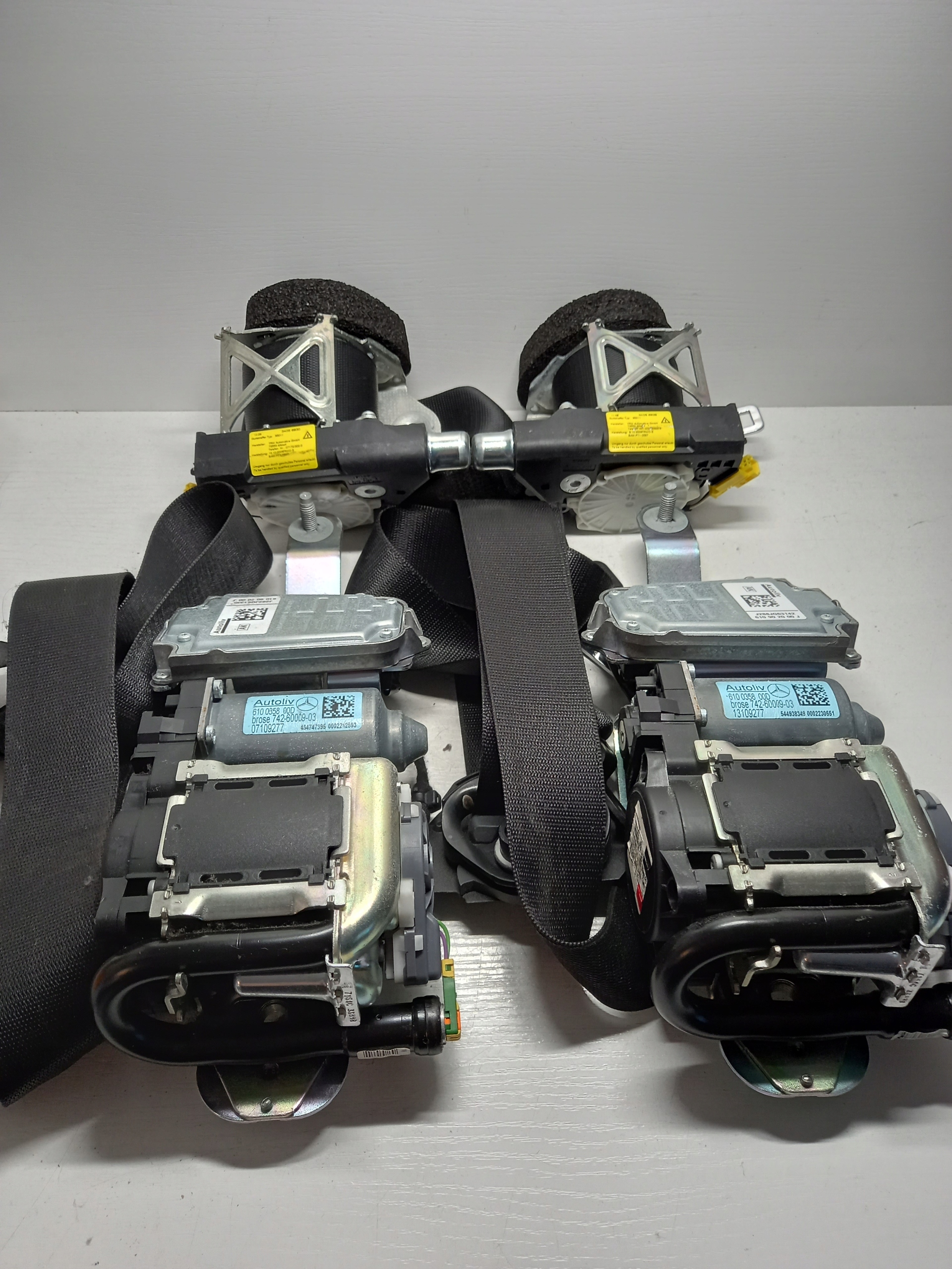 MERCEDES W212 PAS KOMPLET PASÓW BEZPIECZEŃSTWA PRZÓD TYŁ ORG ...