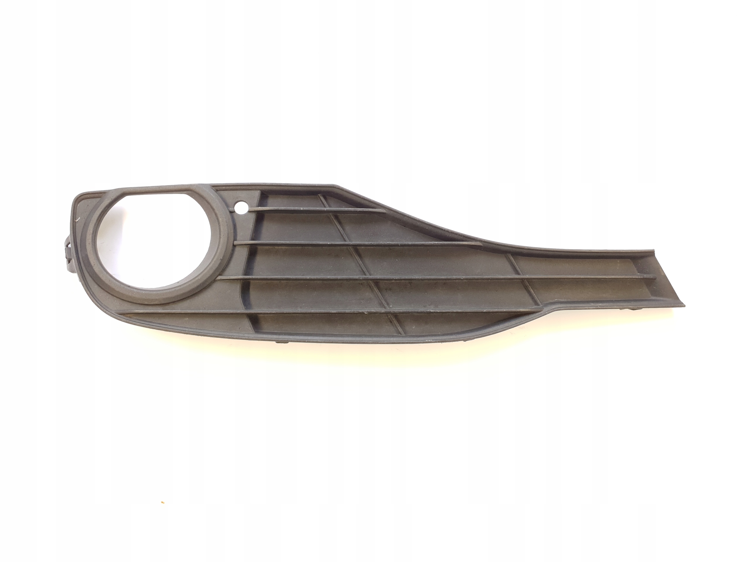 Kryt mriežky predného nárazníka BMW 3 F30 F31 2012-2015 pravý - Allegro