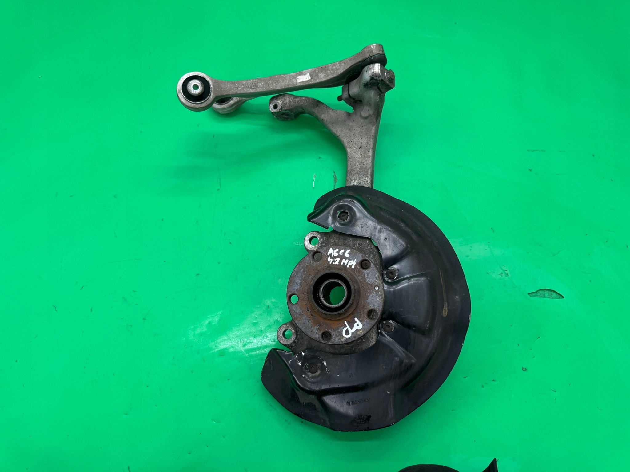 ZWROTNICA PIASTA PRAWA PRZEDNIA Z ABS 4F0258 AUDI A6 C6 4.2 MPI V8 04 ...